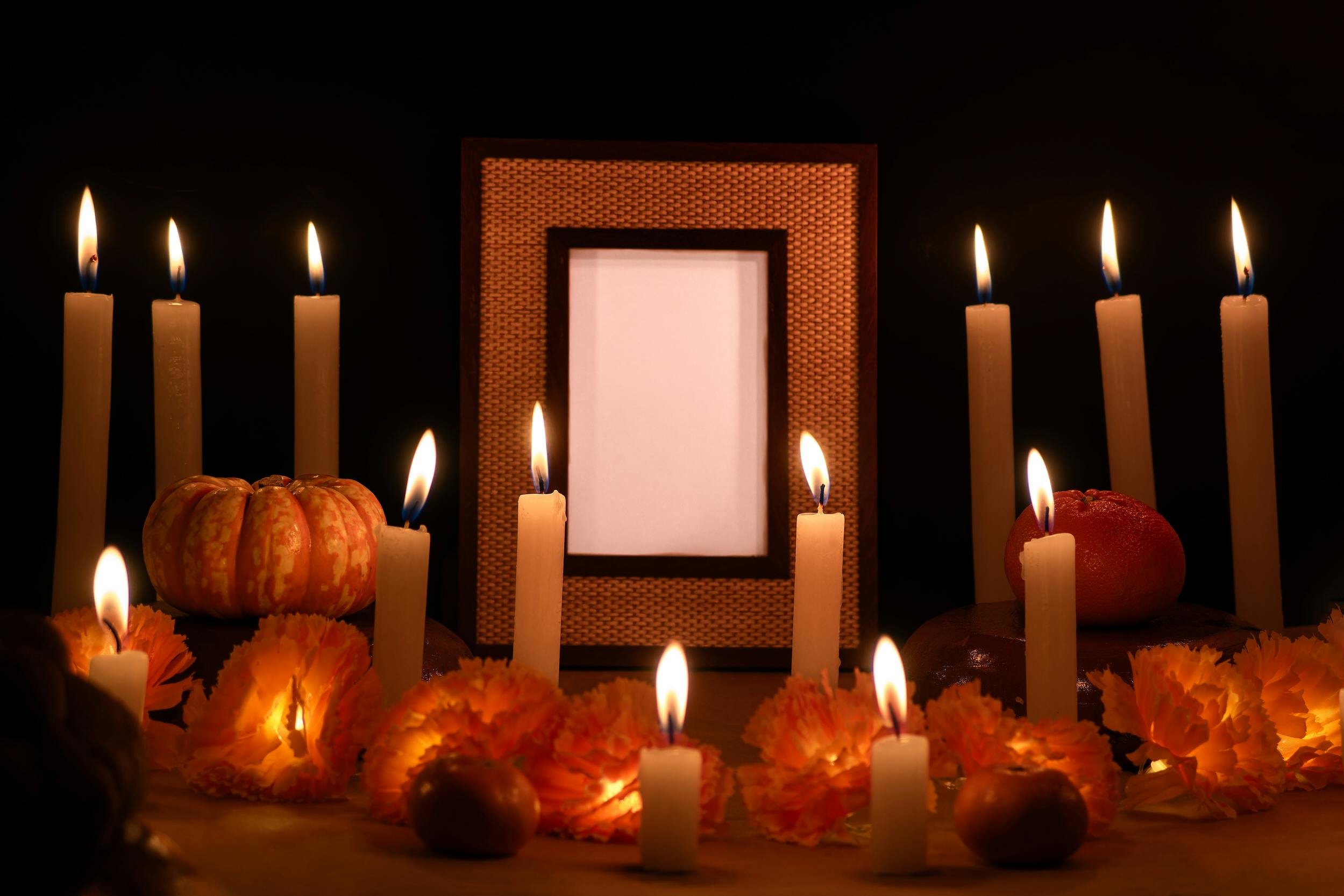 Closing Frame Photos, Download The BEST Free Closing Frame Stock Photos ...