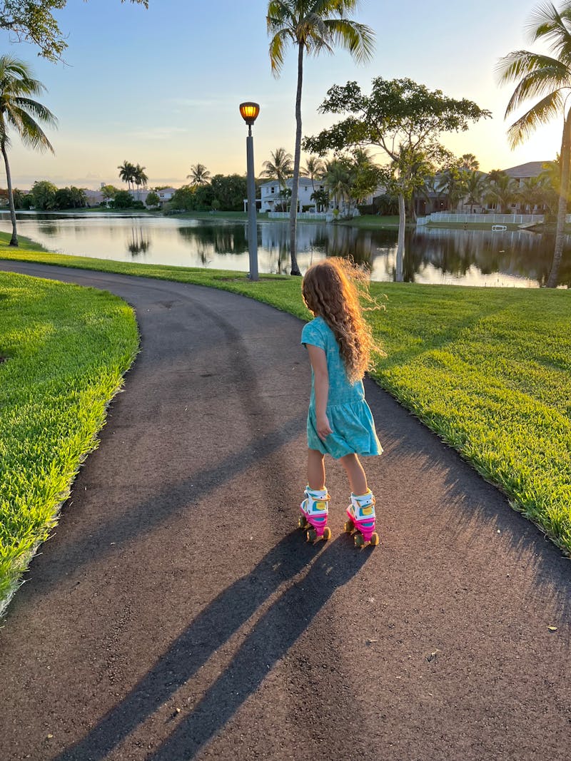 Fun Girl Photos, Download The BEST Free Fun Girl Stock Photos & HD Images