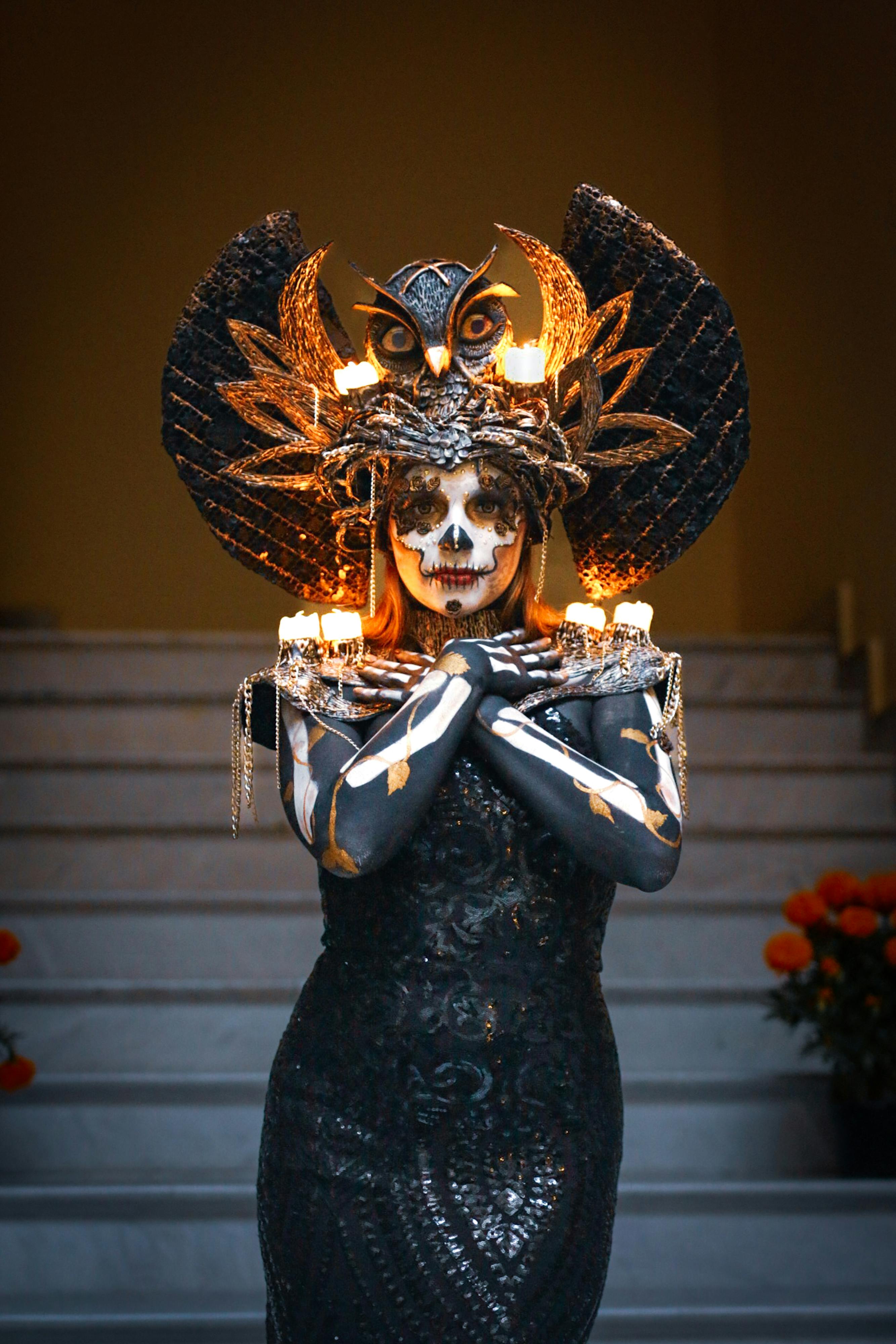 Portrait of Catrina in Wreath · Free Stock Photo