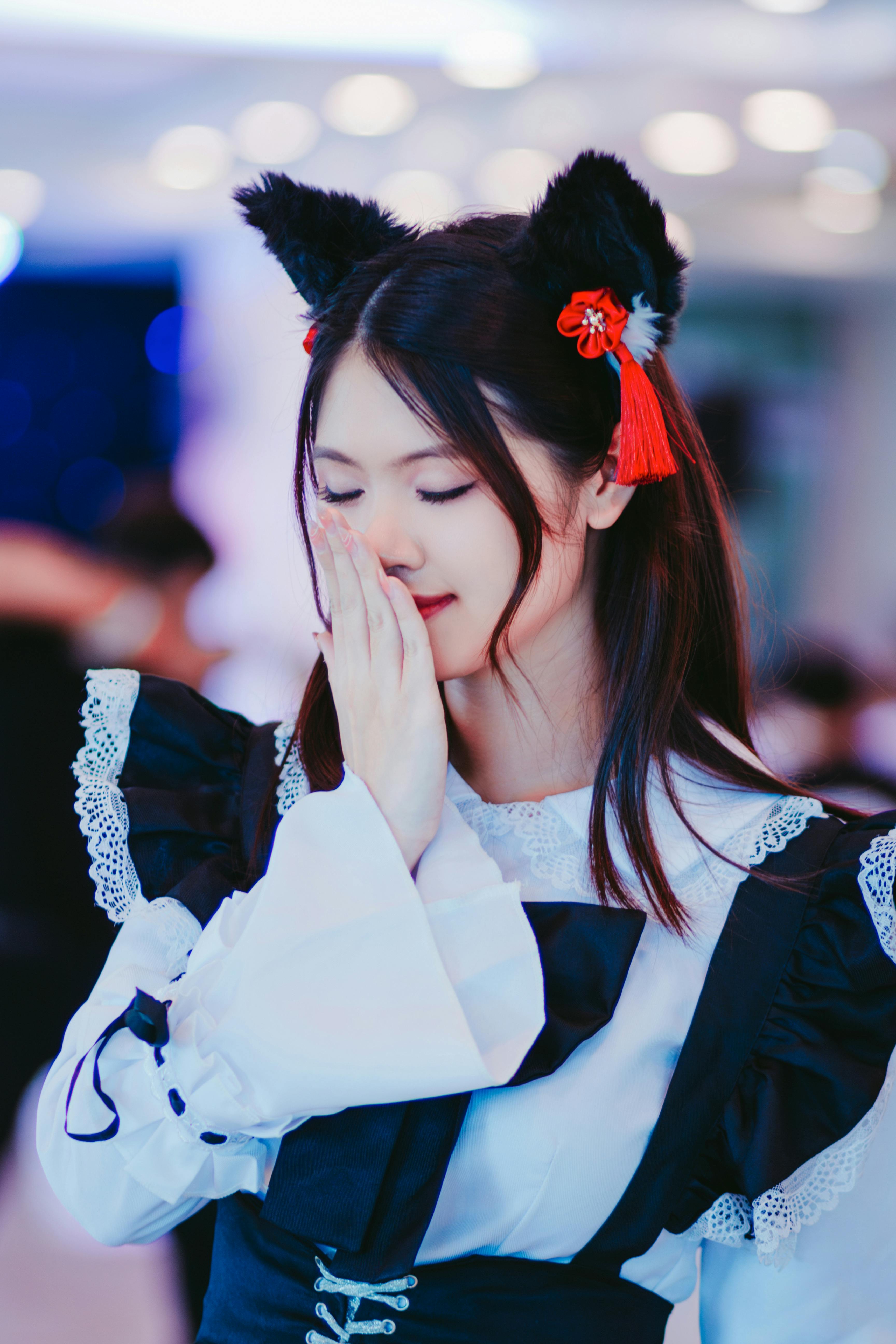 Shy Pose Photos, Download The BEST Free Shy Pose Stock Photos & HD Images