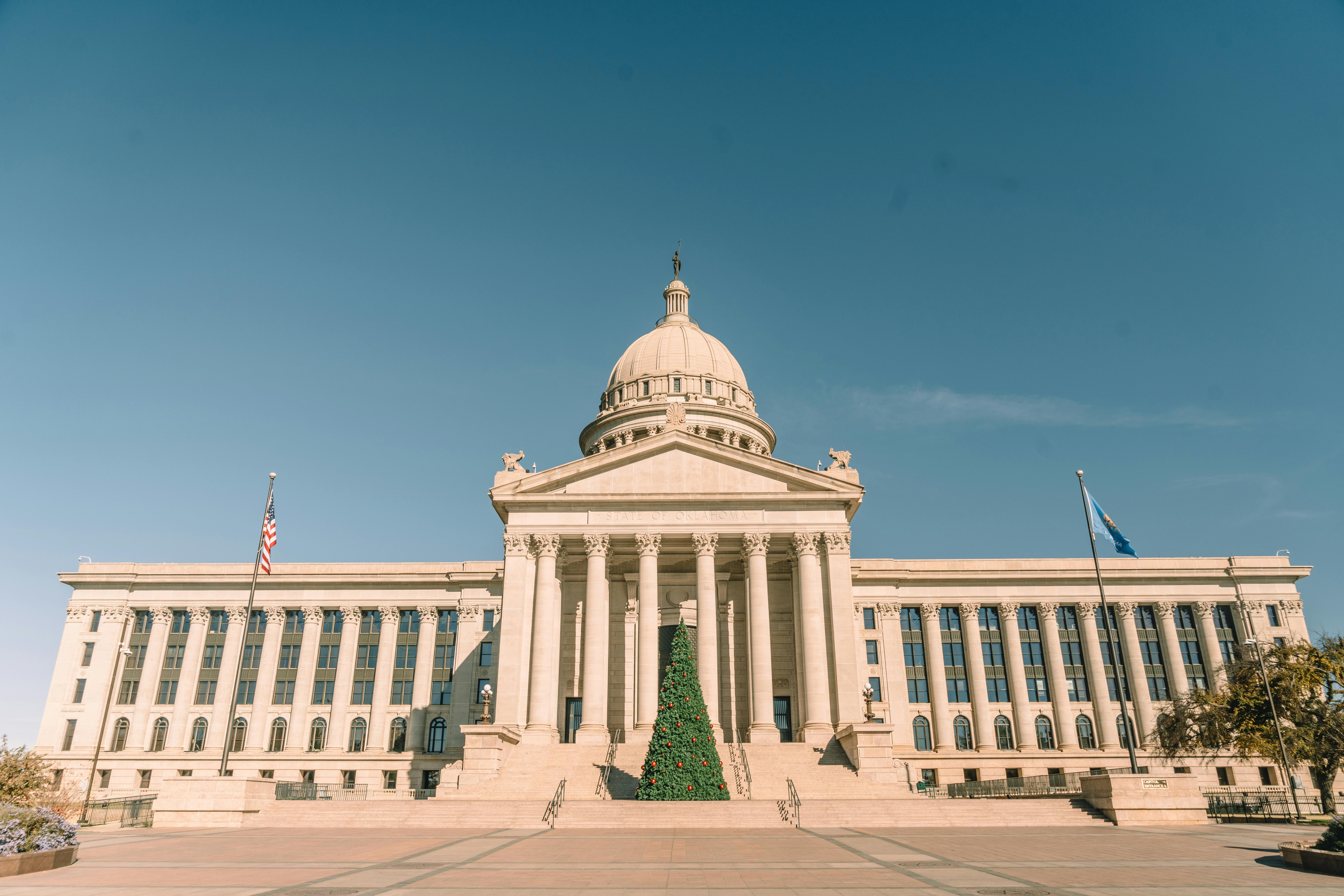 Capitol Building in Oklahoma · Free Stock Photo