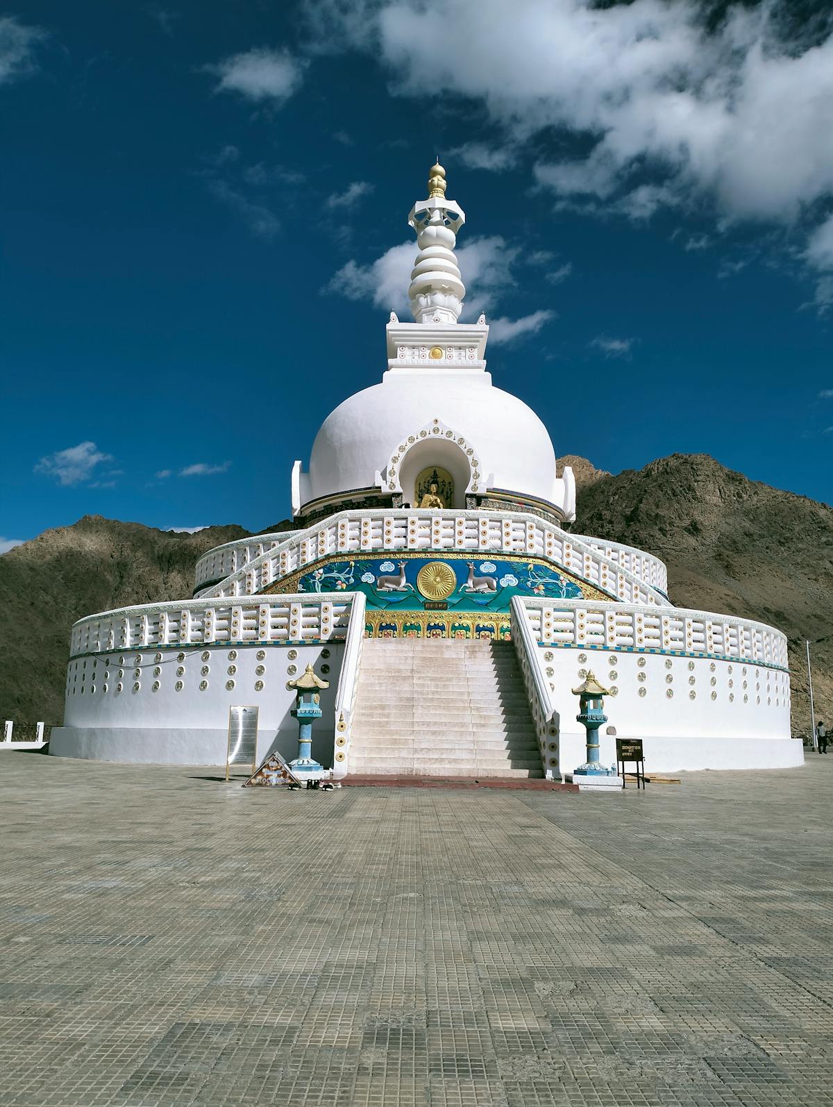 Ladakh Stupa Photos, Download The BEST Free Ladakh Stupa Stock Photos ...