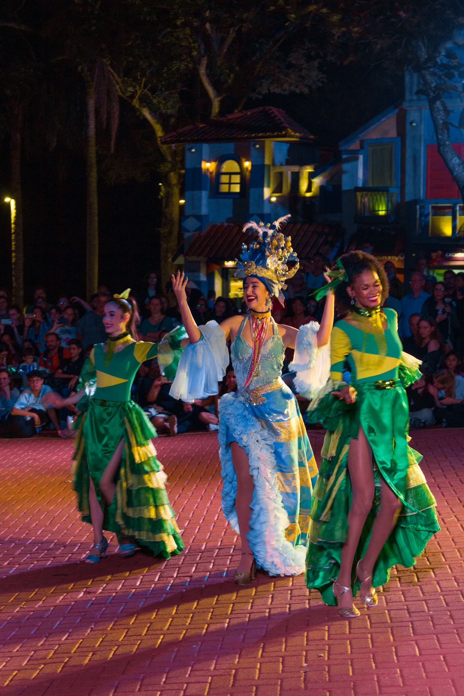 Carnival At Night Photos, Download The BEST Free Carnival At Night ...