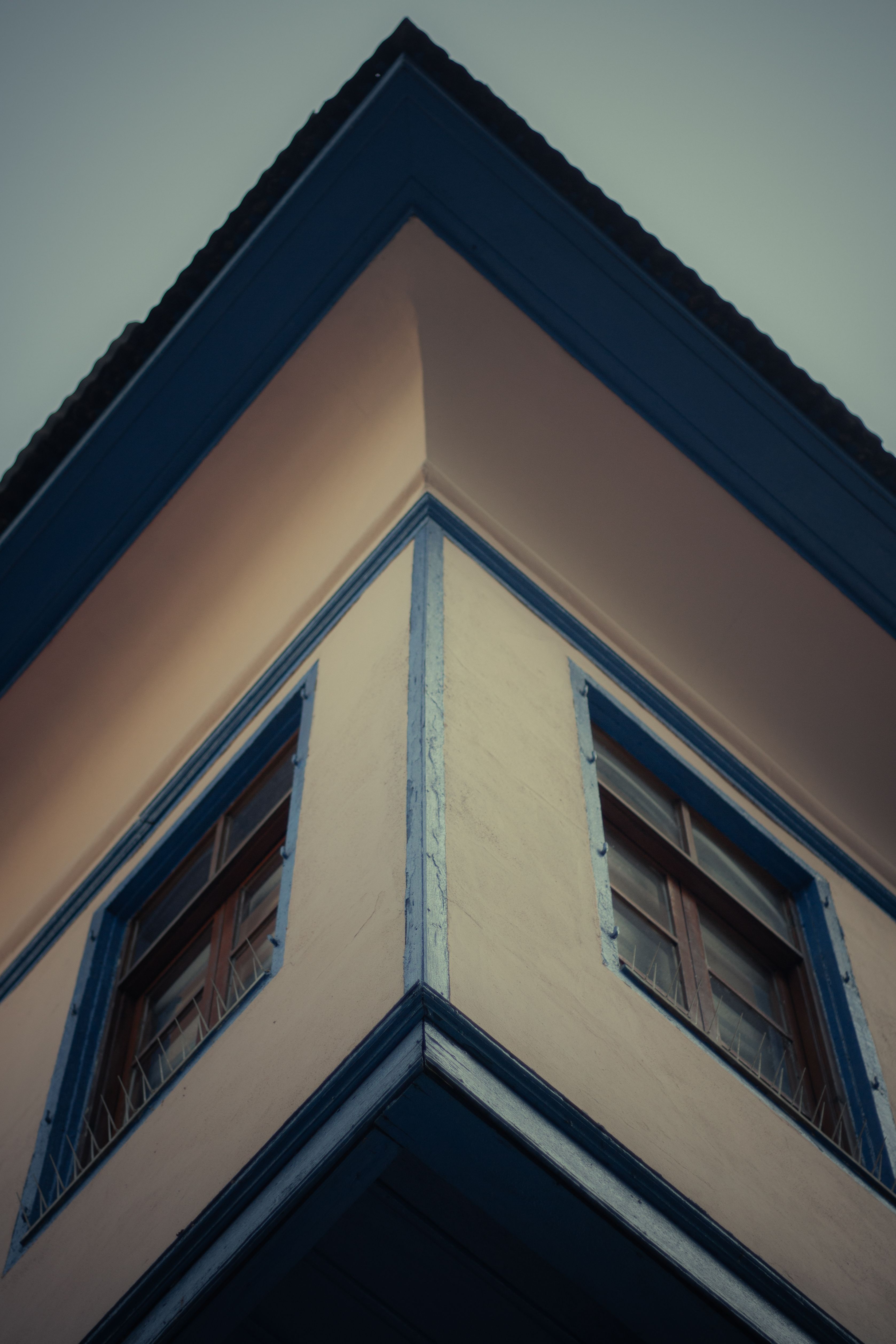 Corner of Urban Residential Building · Free Stock Photo