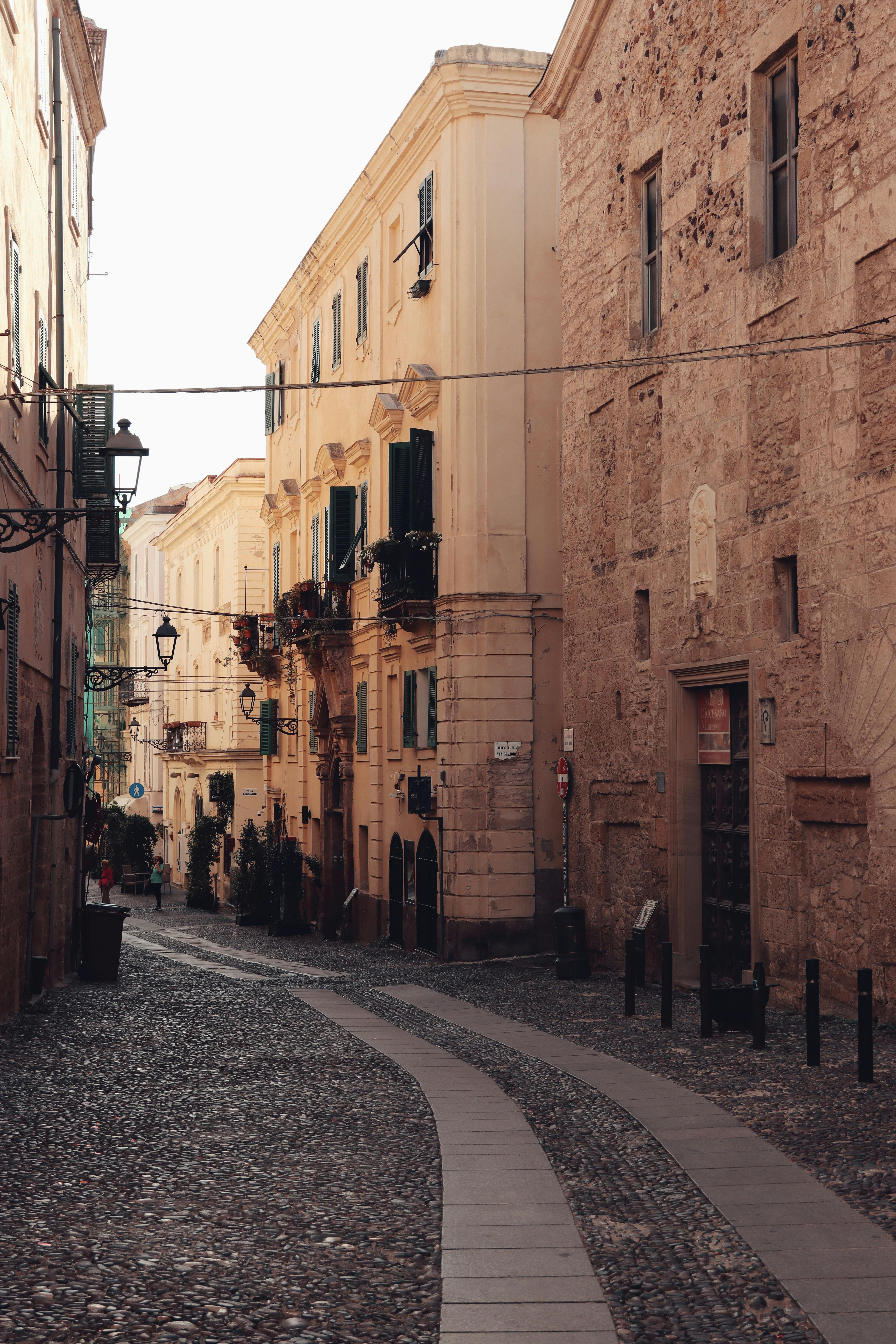 Foto gratuita di affascinante, alghero, antico, architettura ...