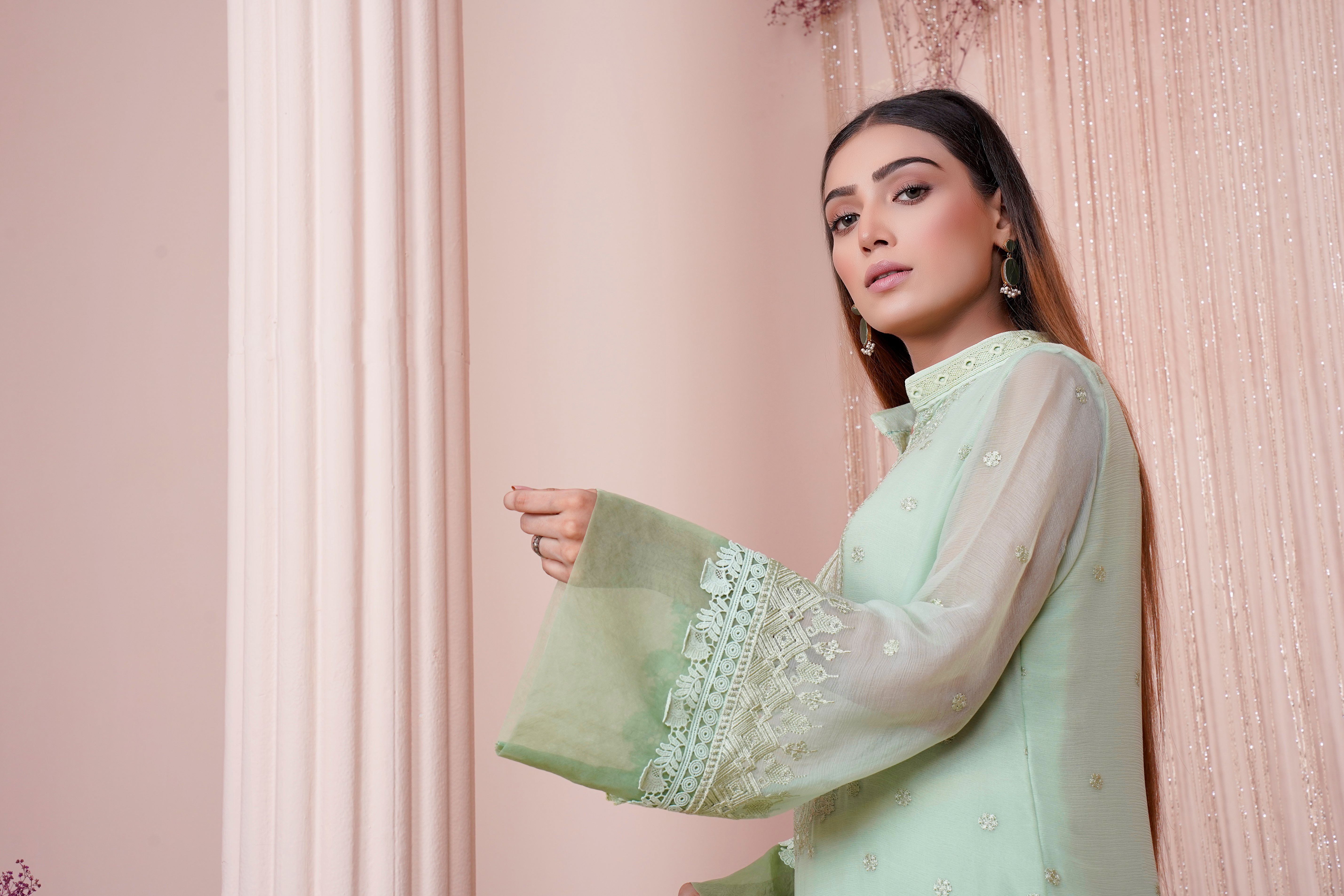 green western dress style | shoot by Dhanno · Free Stock Photo