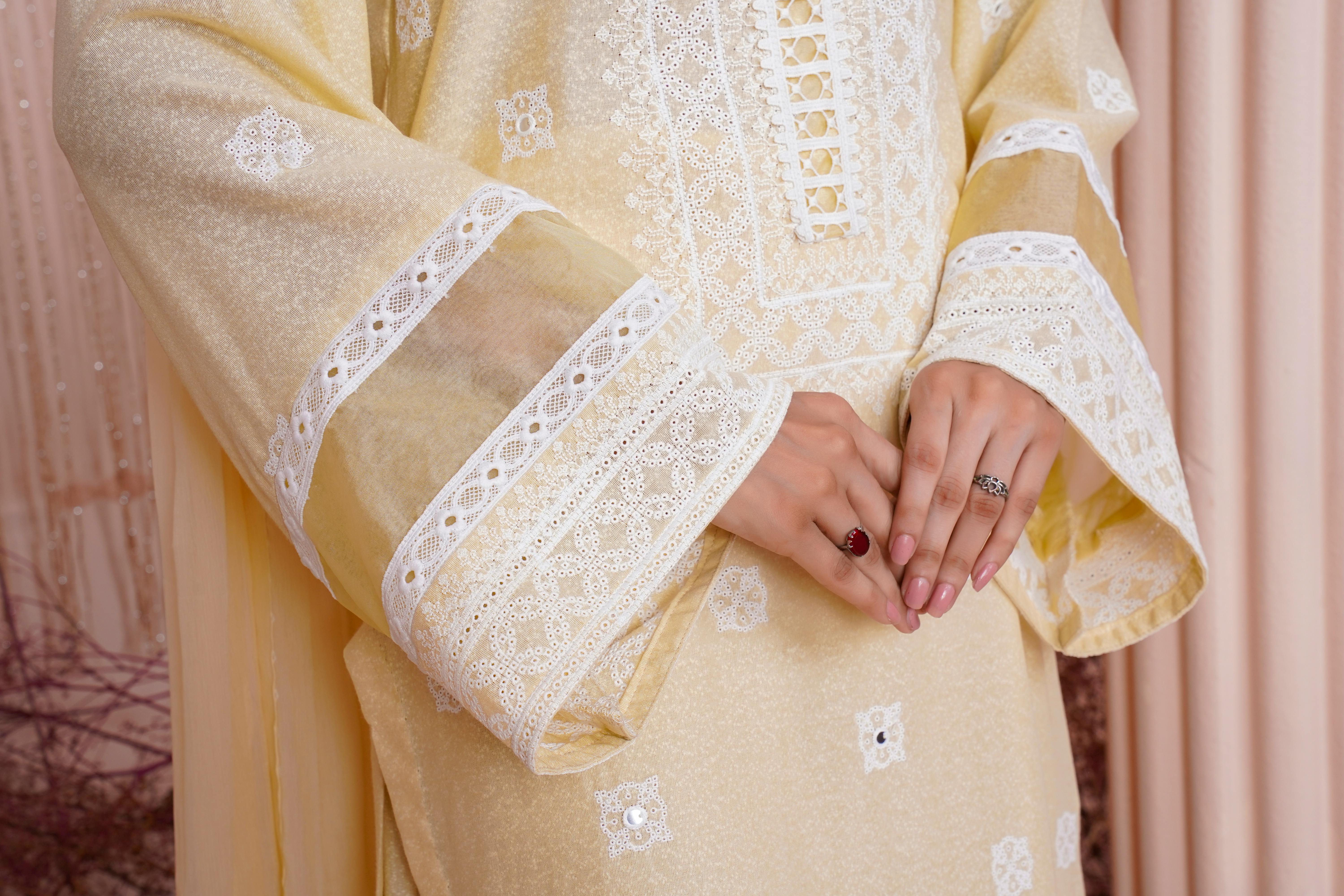 sleeve | shoot by Dhanno · Free Stock Photo