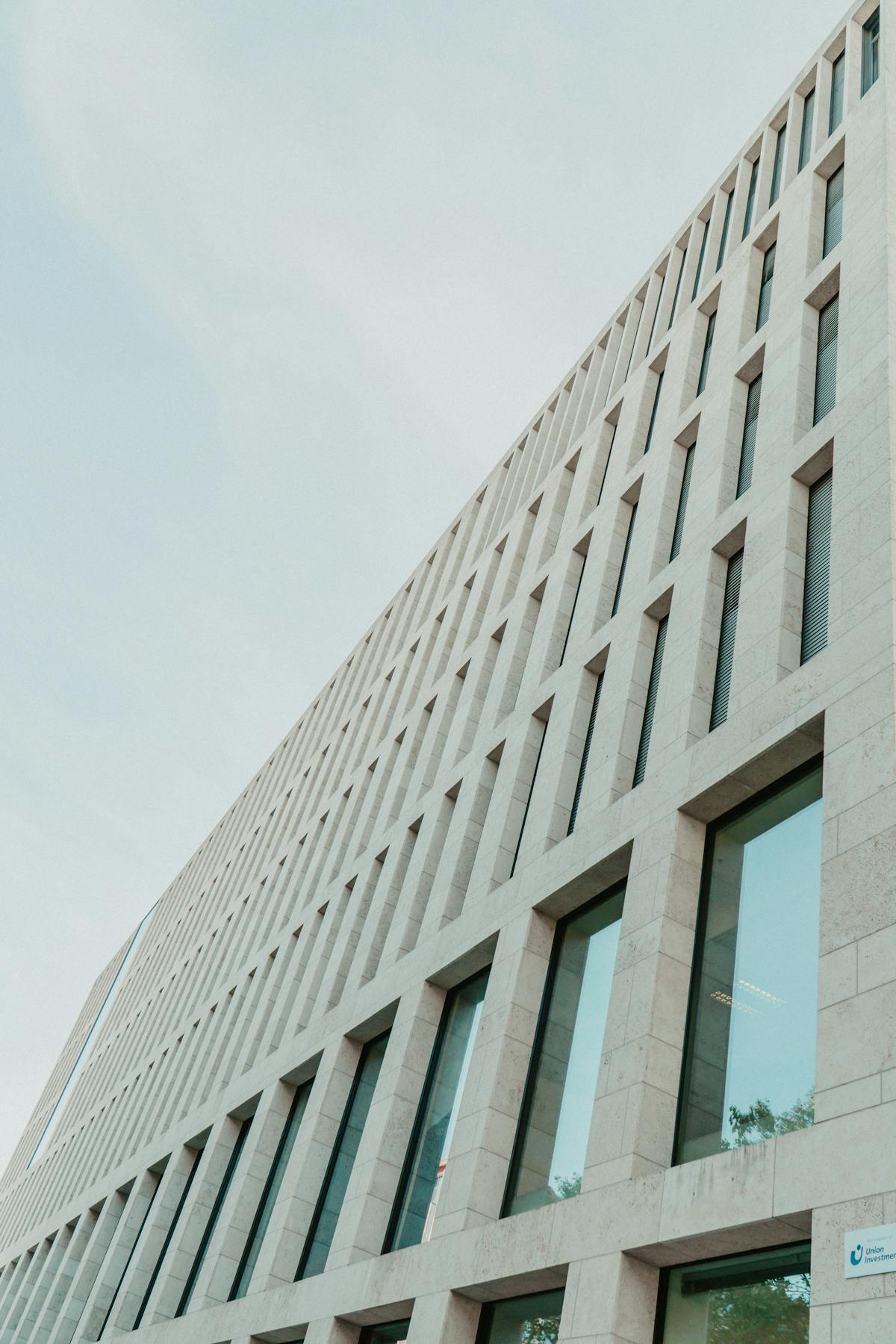 Office Building In Africa Photos, Download The BEST Free Office ...