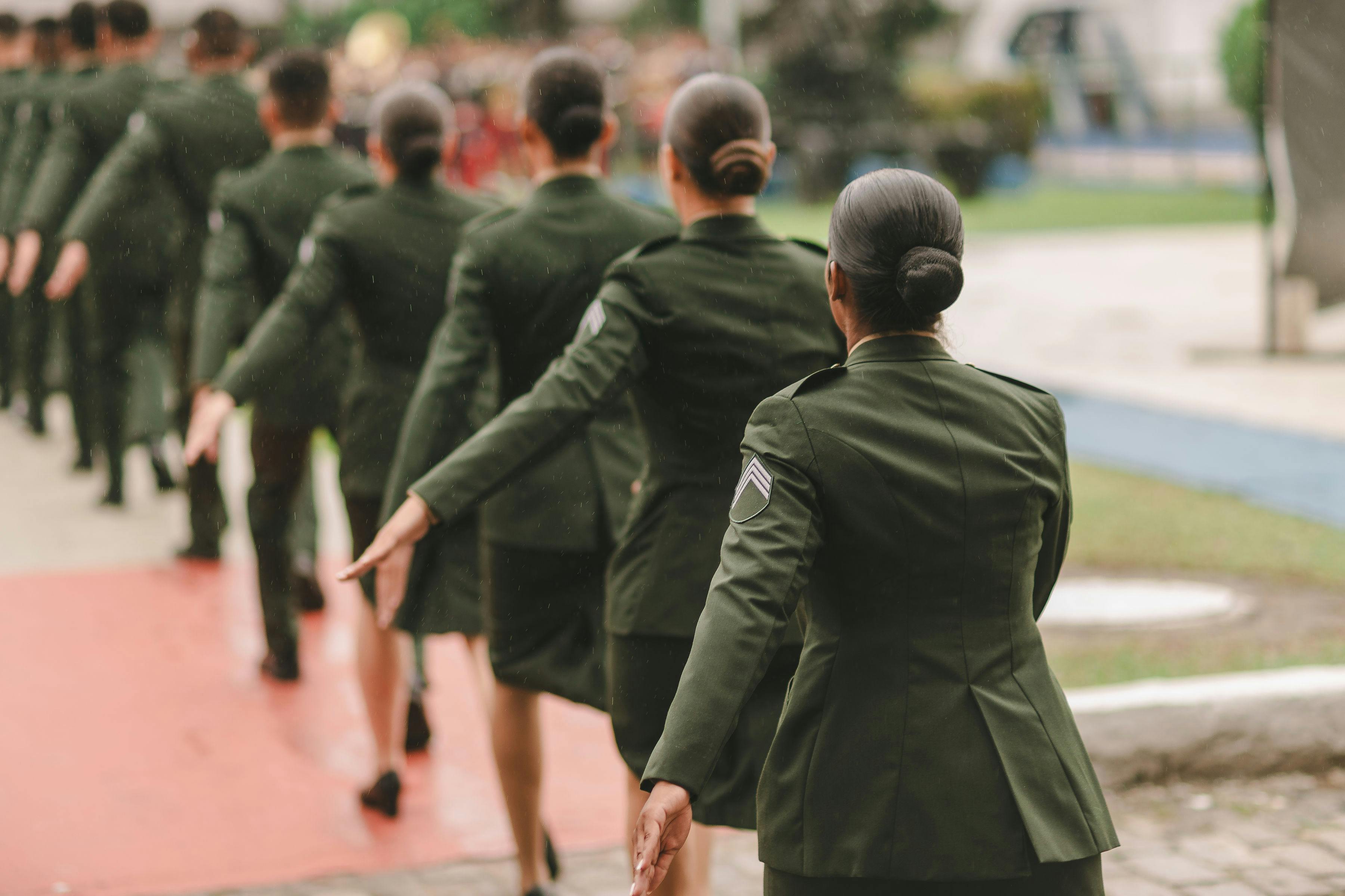 Soldiers Marching in Black and White · Free Stock Photo