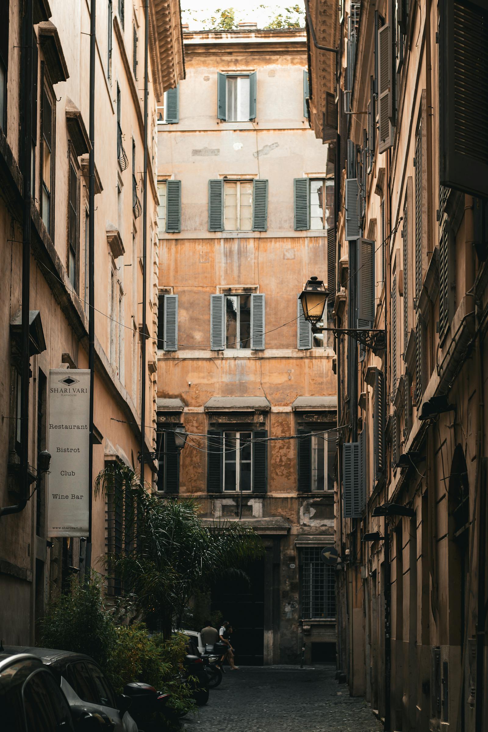 Rome Alley Photos, Download The BEST Free Rome Alley Stock Photos & HD ...