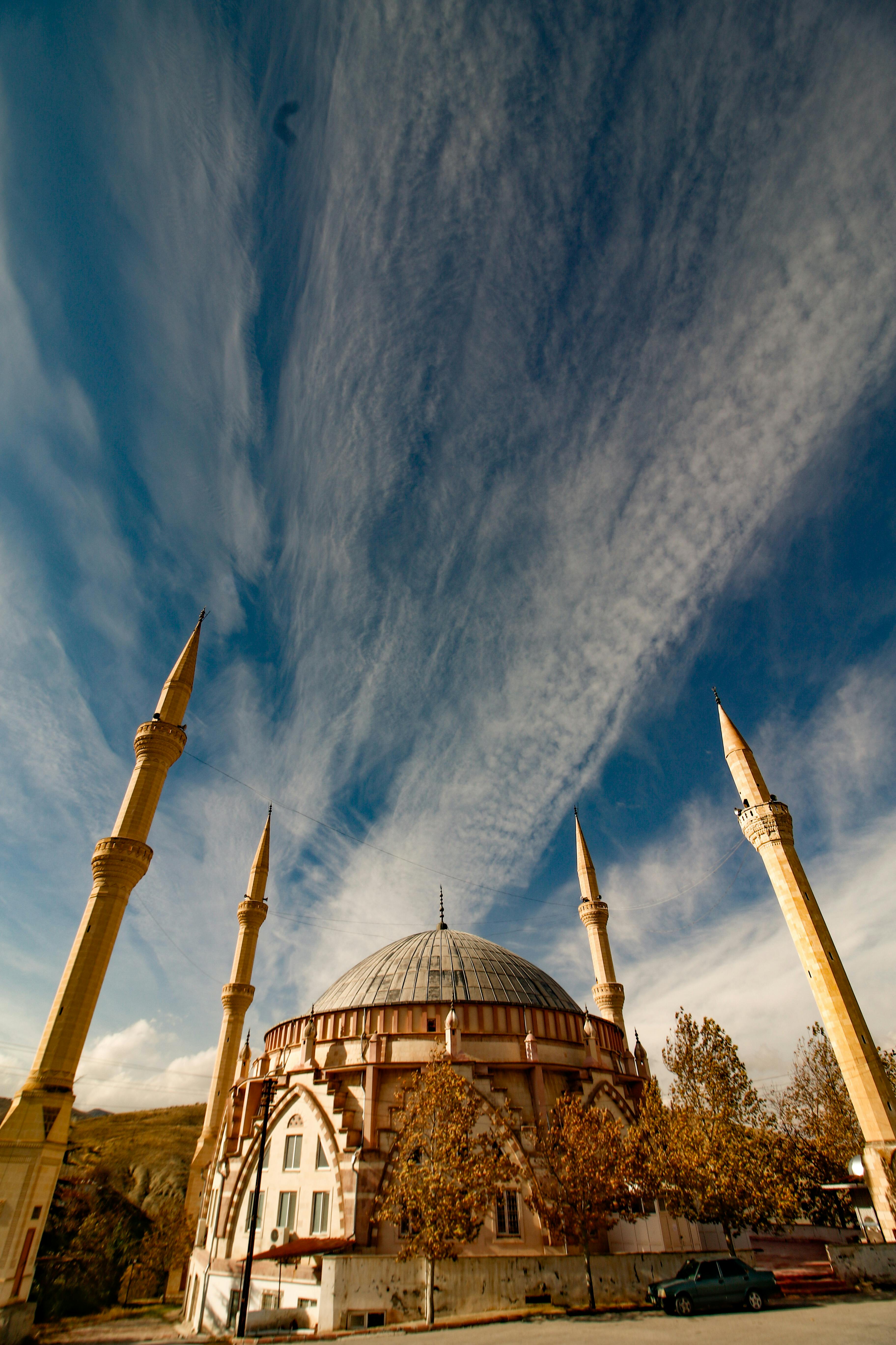 Photo of a Minaret at Sunset · Free Stock Photo