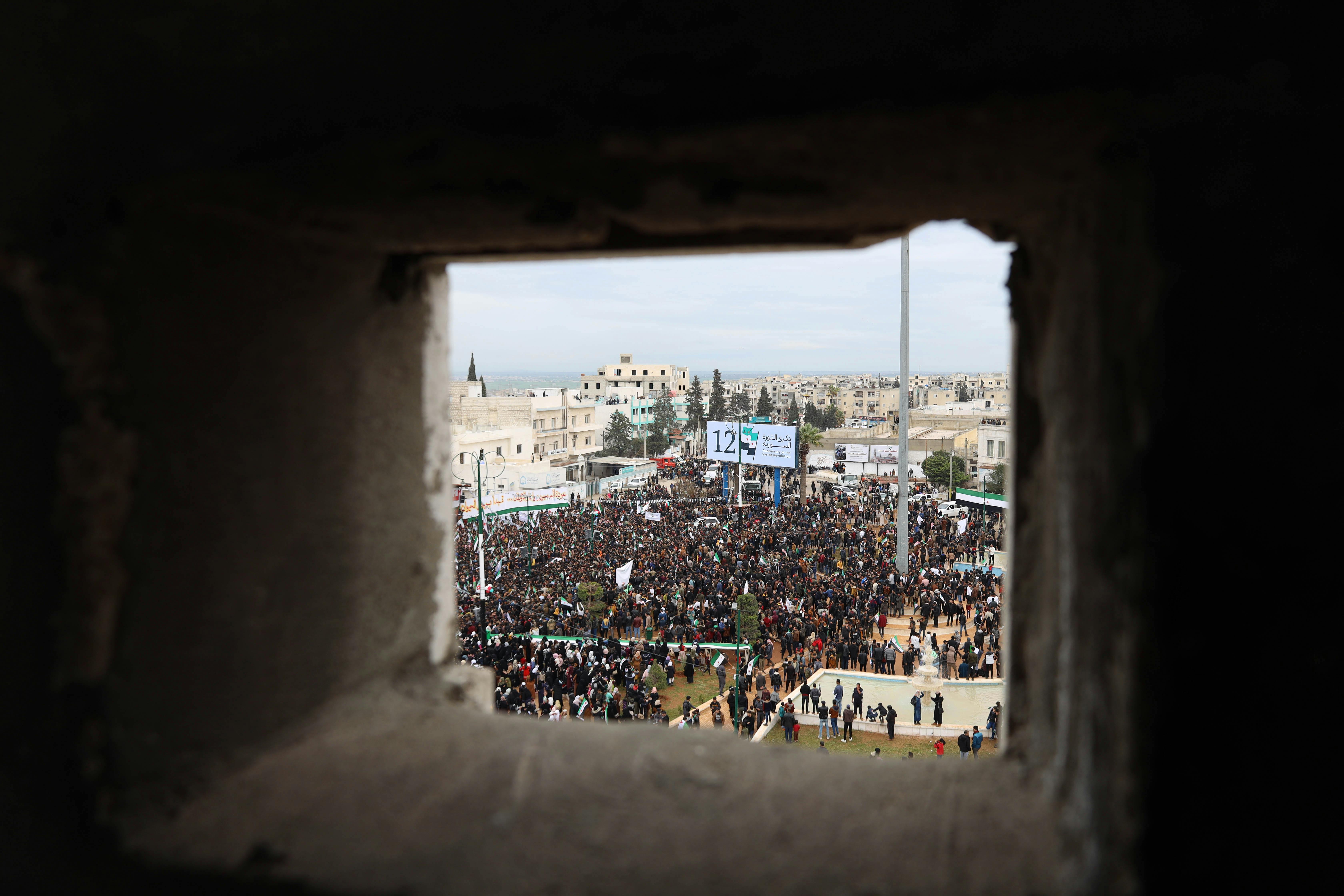 Mass Gathering in Idlib, Syria Captured Through Aperture · Free Stock Photo