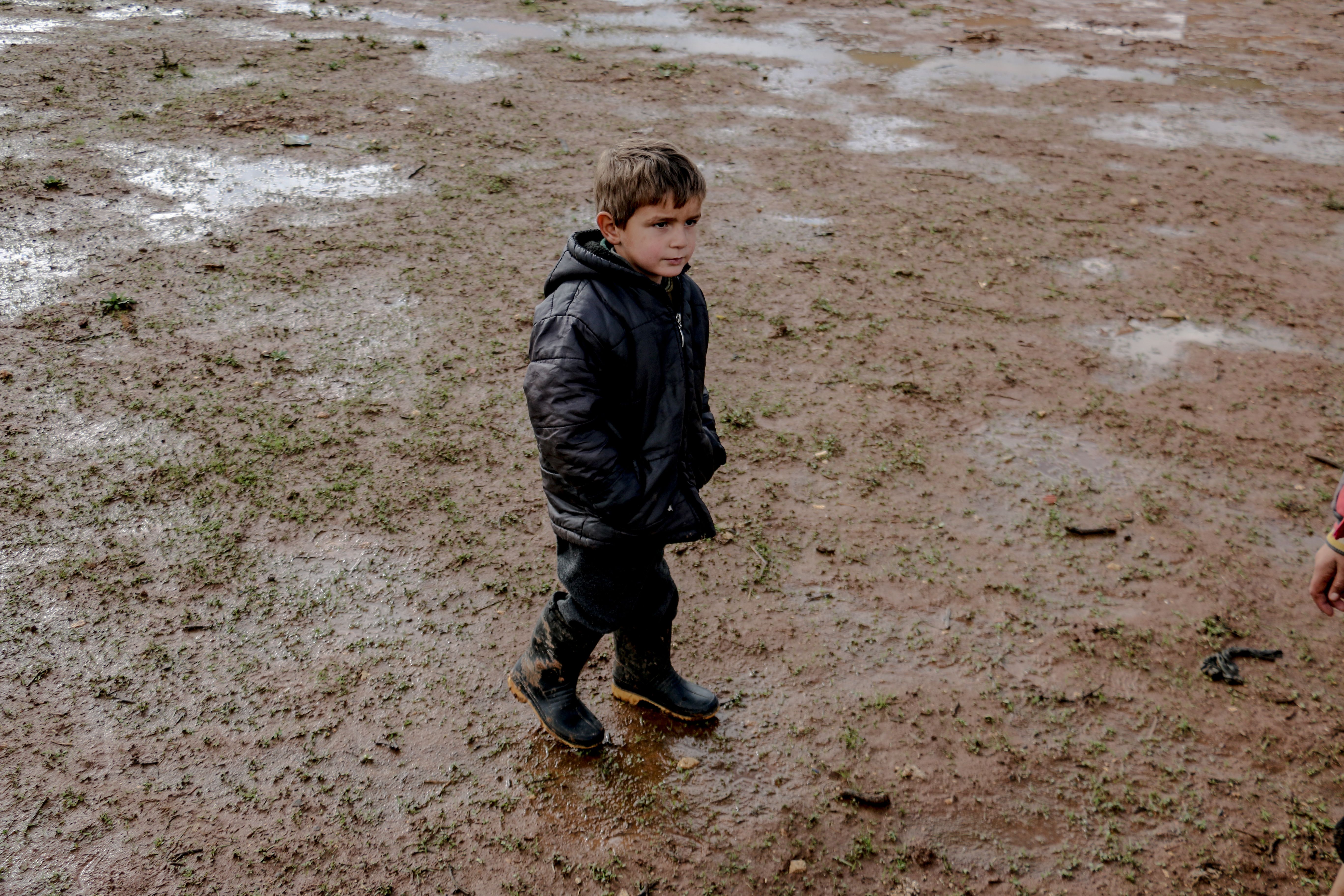 Raining In The Dirt Photos, Download The BEST Free Raining In The Dirt ...