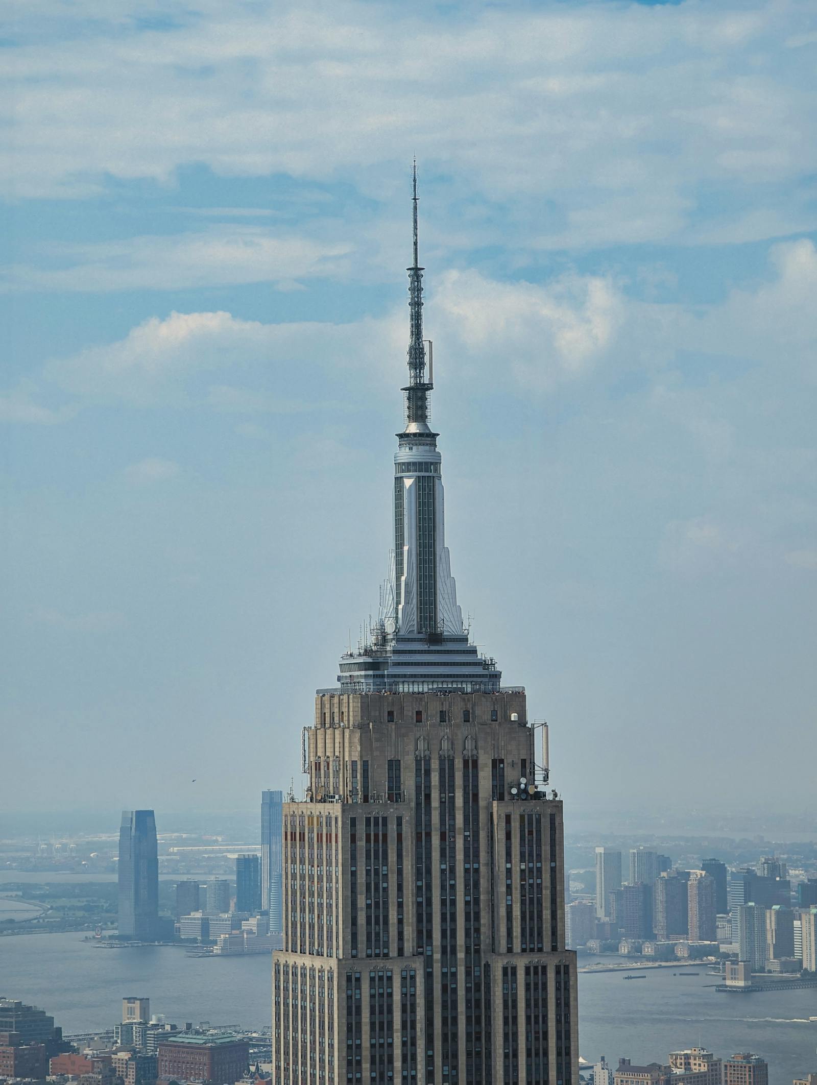 Top Building Photos, Download The BEST Free Top Building Stock Photos ...