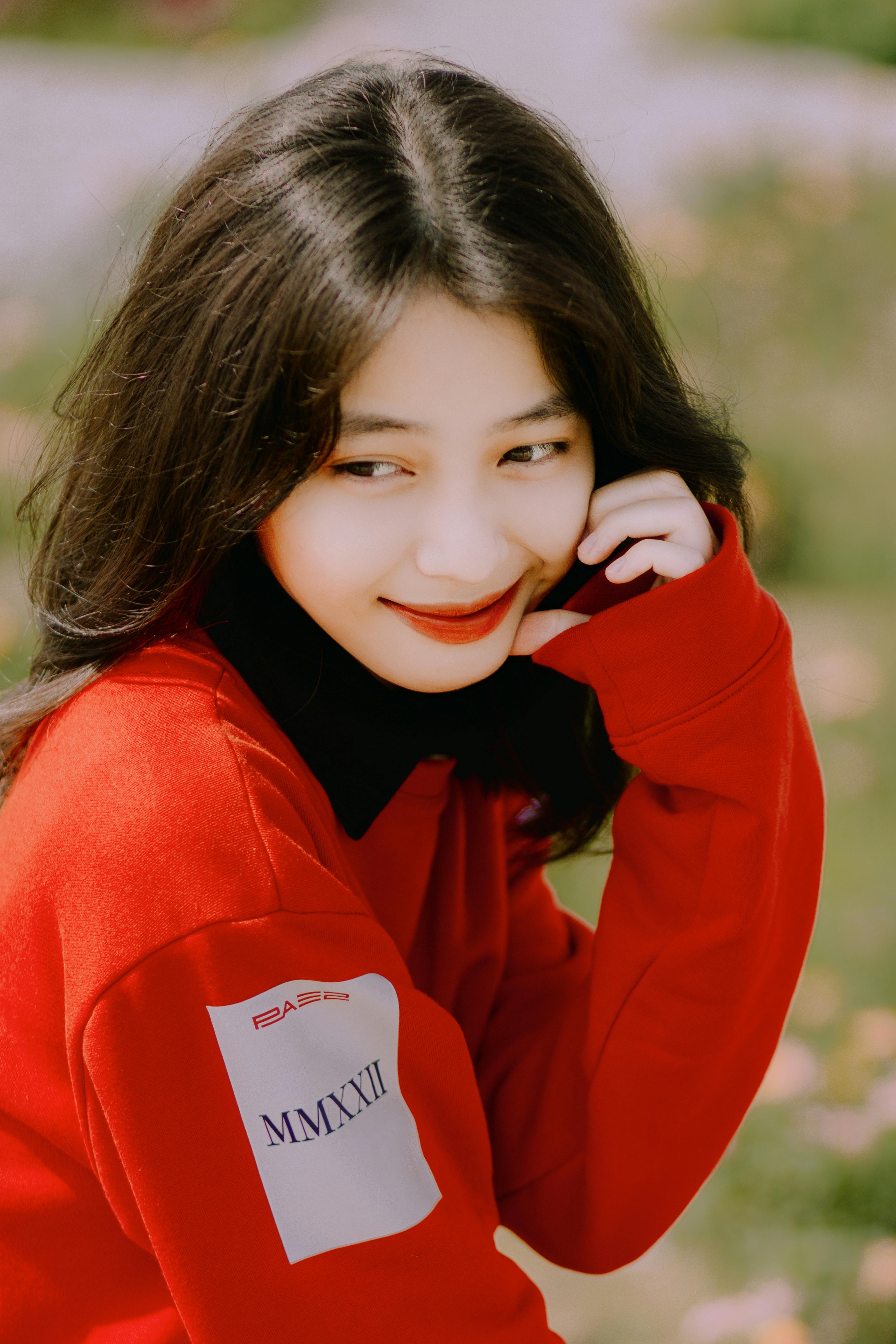 Pale Girl Photos, Download The BEST Free Pale Girl Stock Photos & HD Images