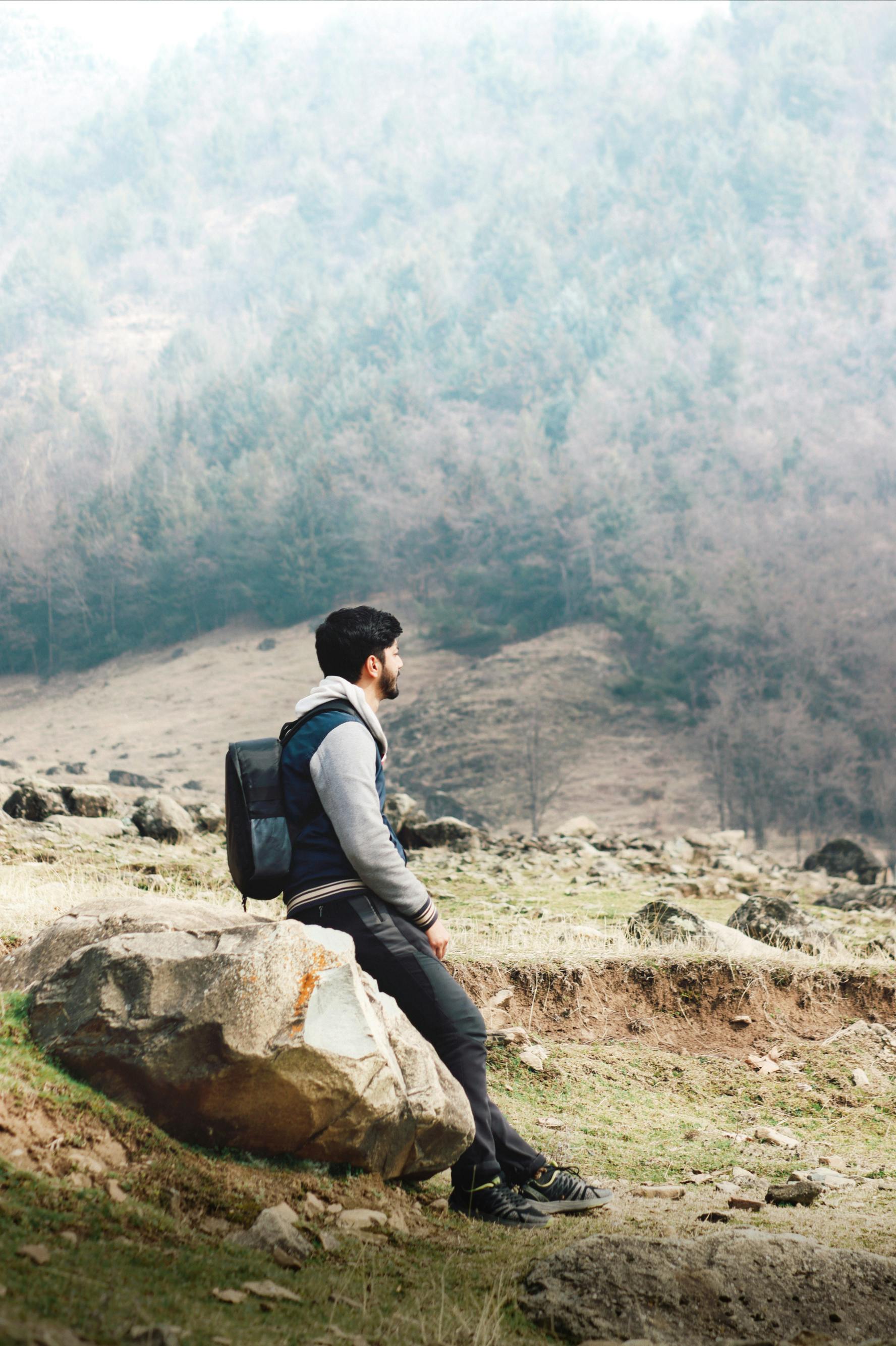 Hitch Hiking Photos, Download The BEST Free Hitch Hiking Stock Photos ...