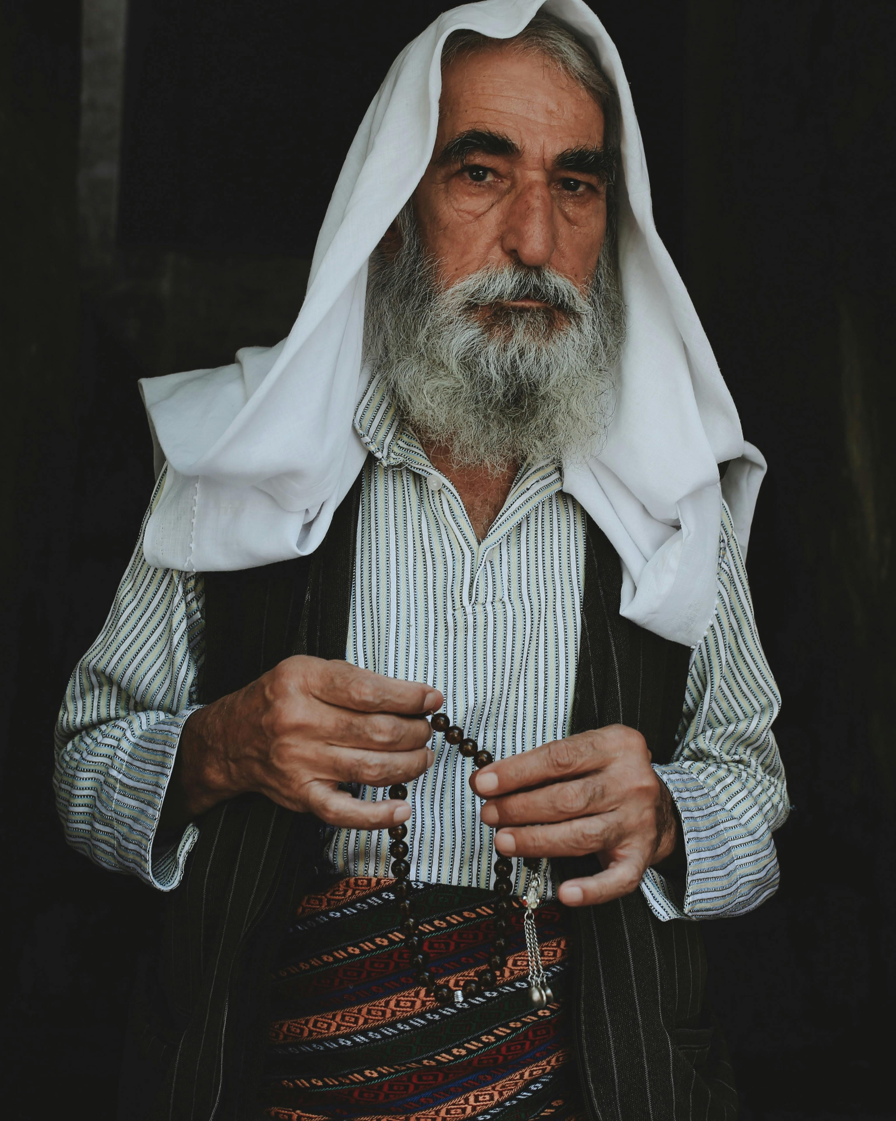 Gray Beard Muslim Photos, Download The BEST Free Gray Beard Muslim ...