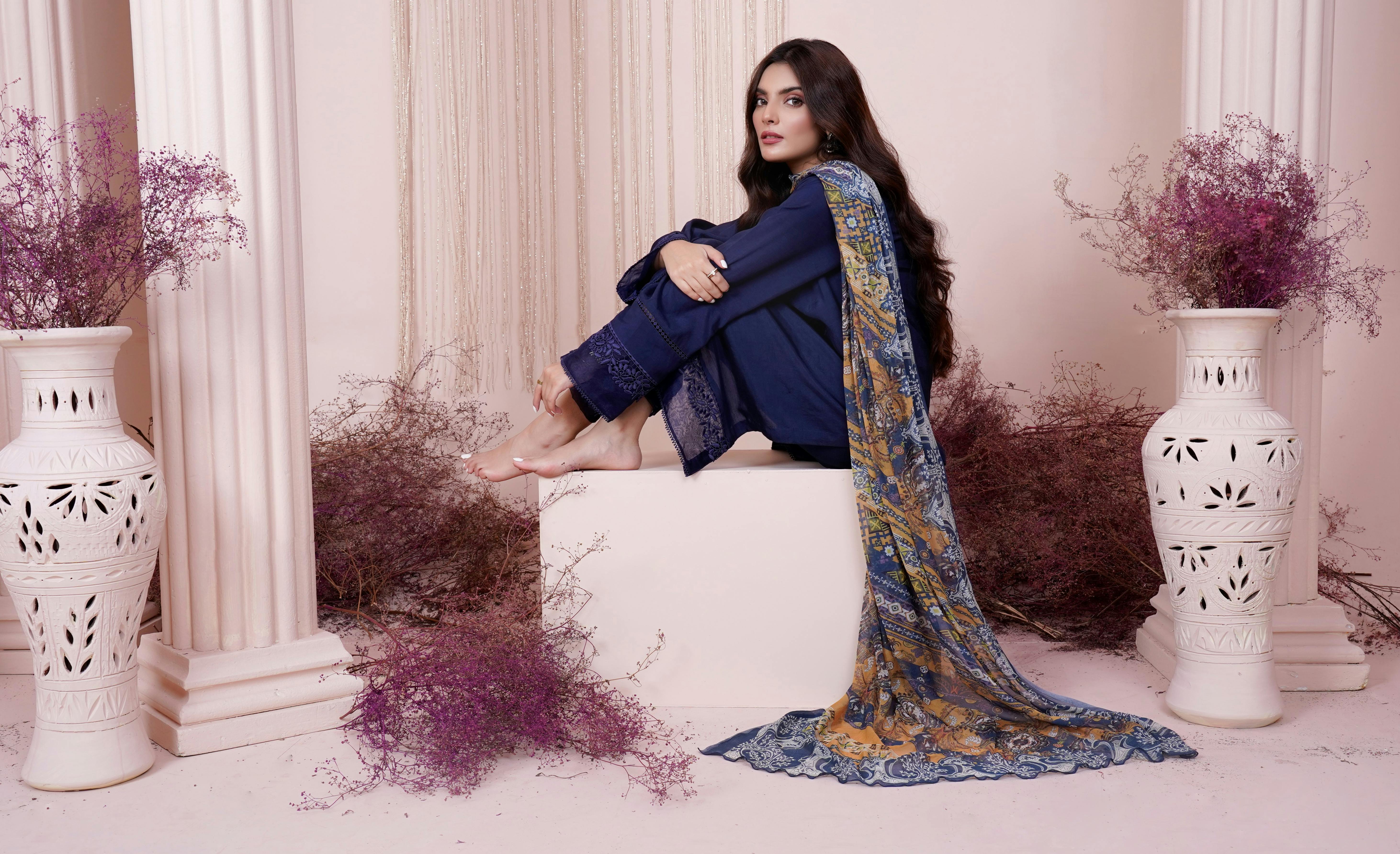 western dress 2024| shoot by Dhanno | mayra jaffri · Free Stock Photo