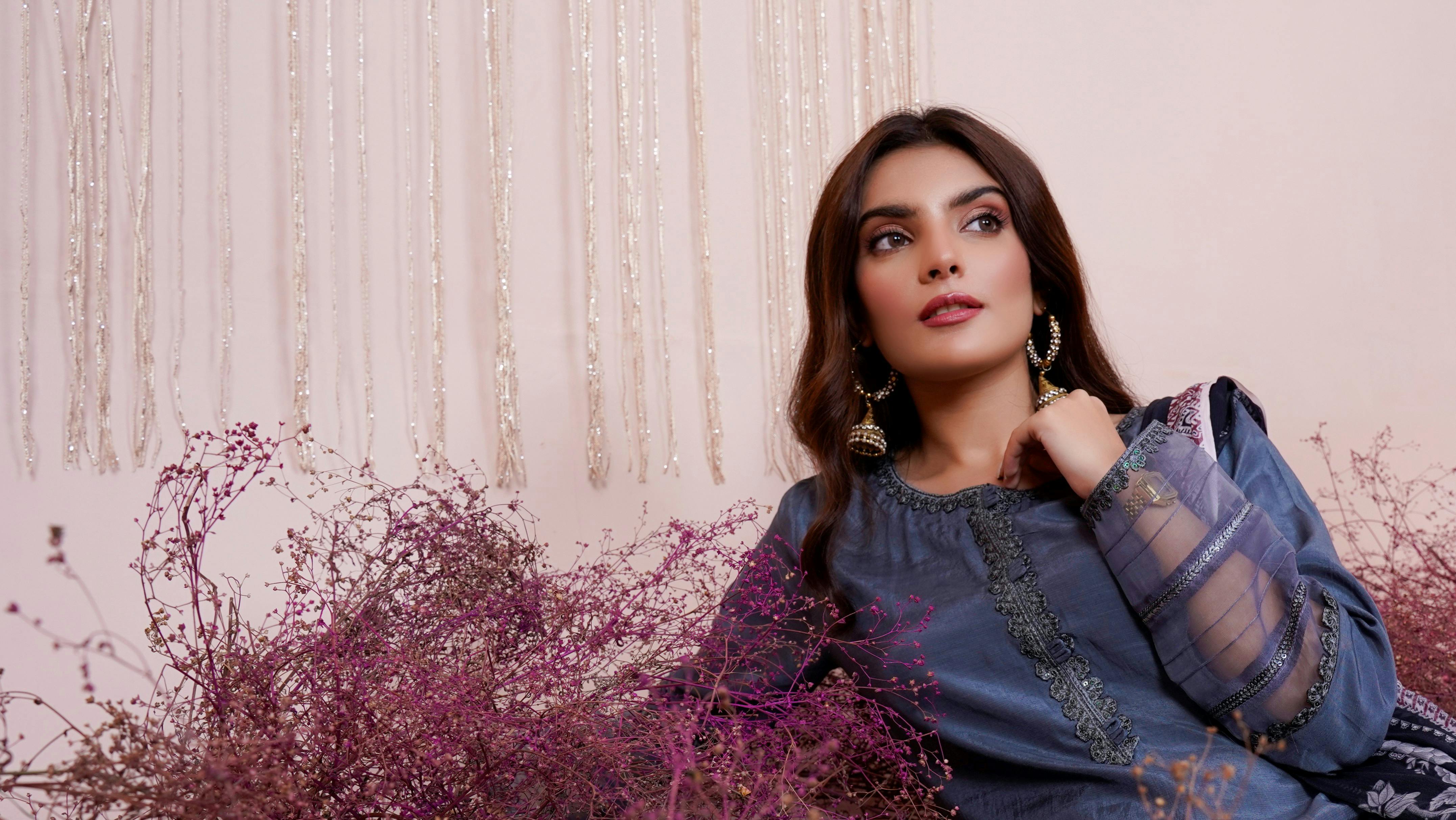 Beautiful Pakistani Girl Aesthetic Photos, Download The BEST Free ...