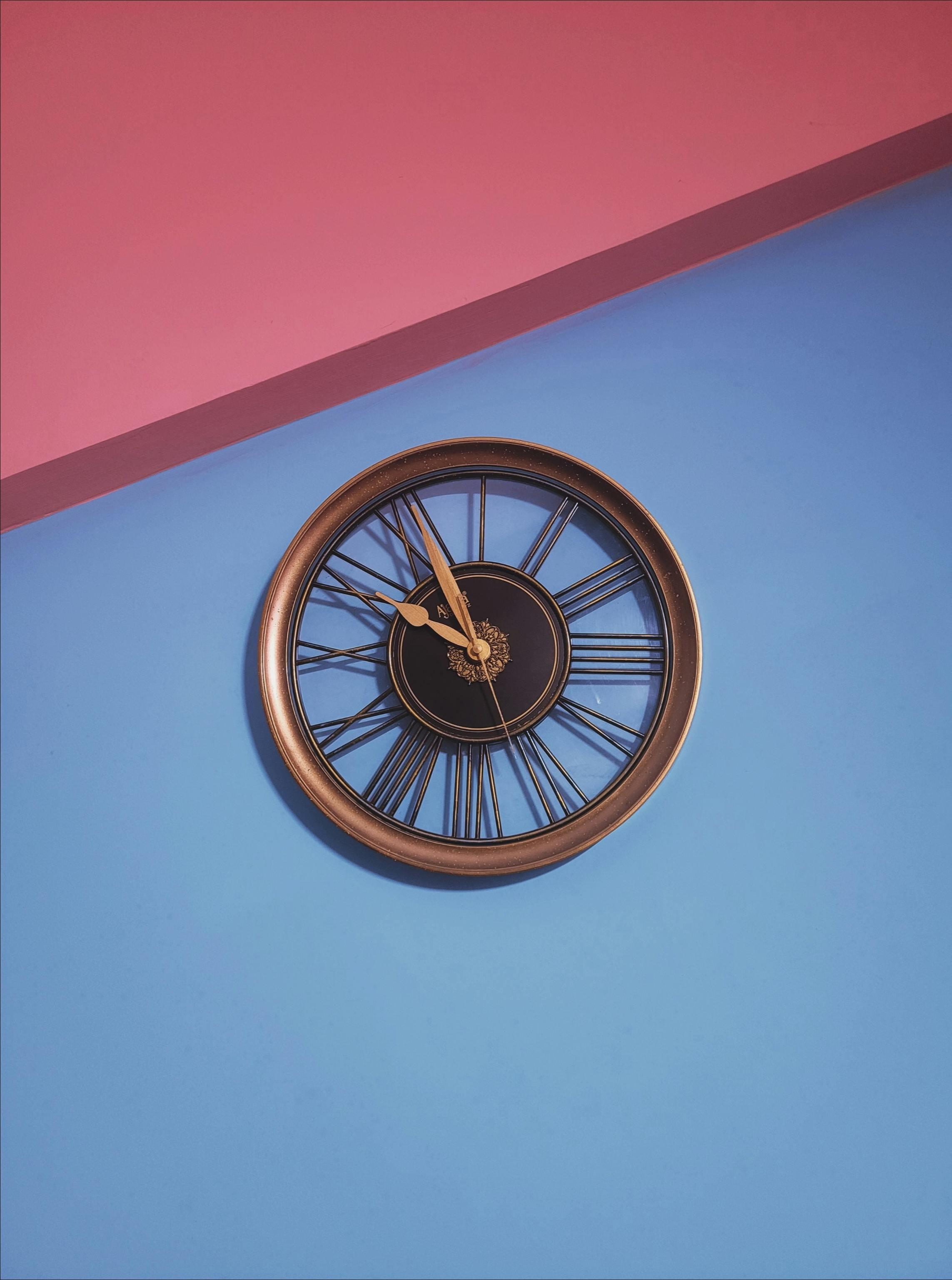 Animated Analog Clock Photos, Download The BEST Free Animated Analog ...