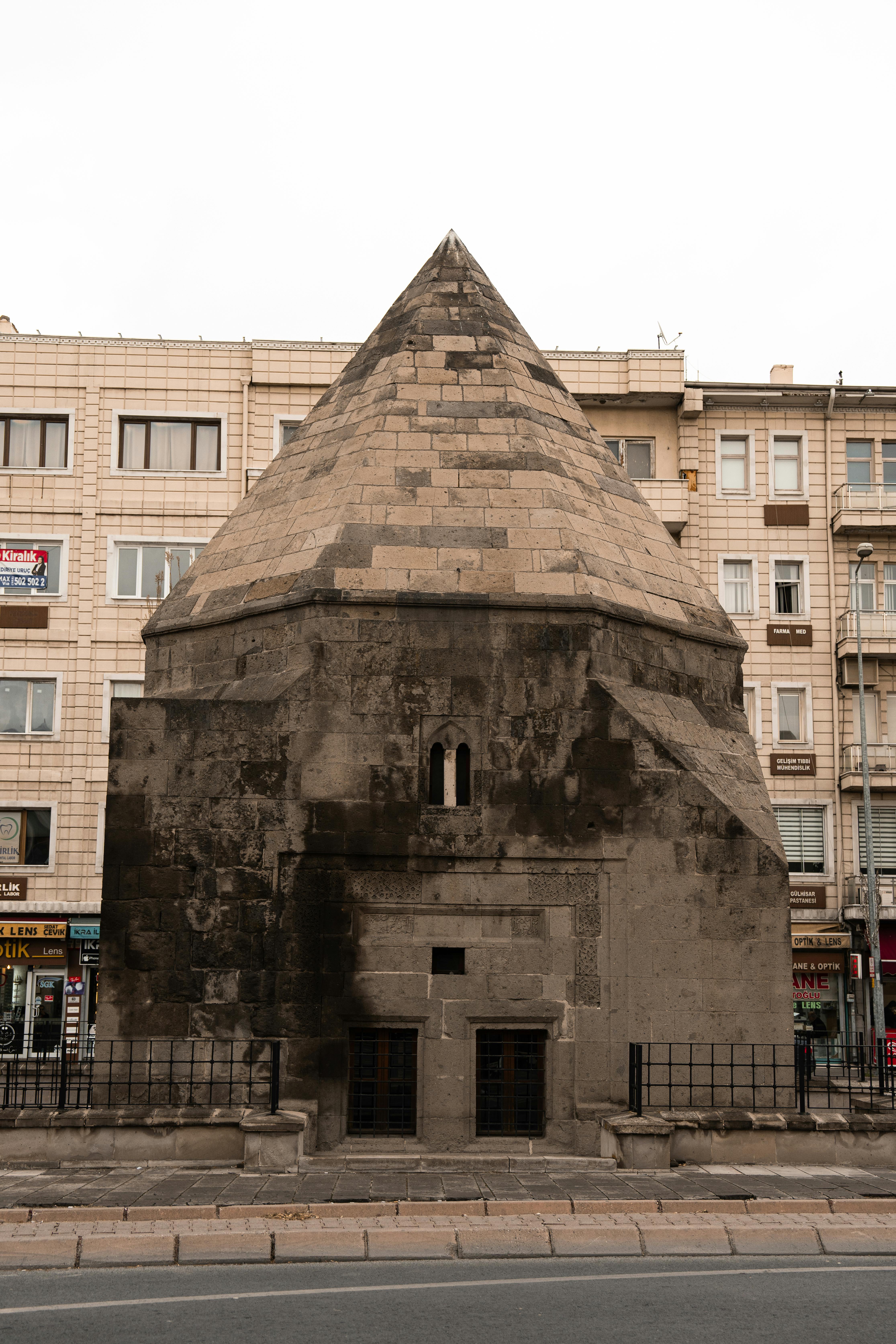 Alaca Kumbet Monument in Kayseri, Turkey · Free Stock Photo