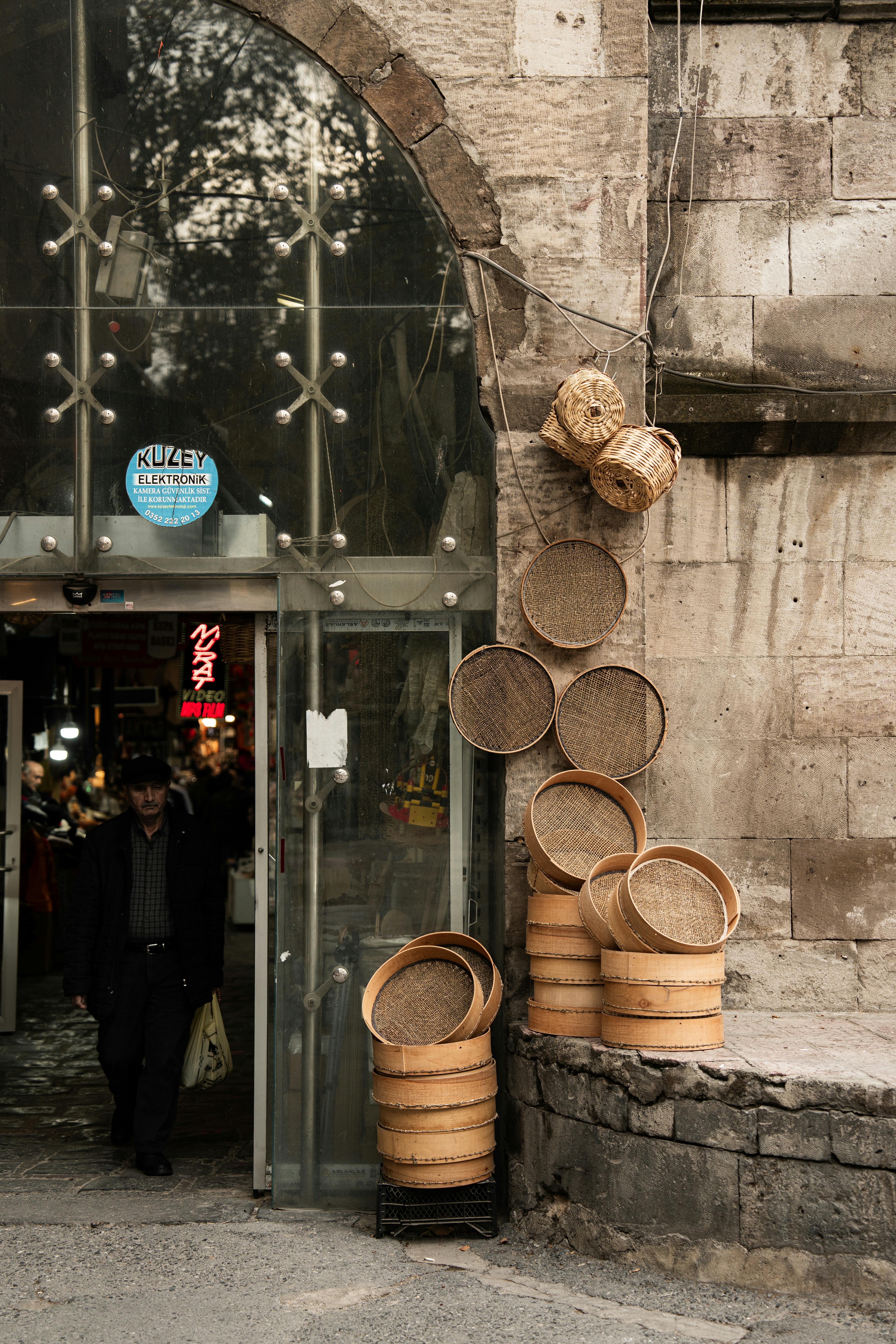 Bazaar Trading Photos, Download The BEST Free Bazaar Trading Stock ...