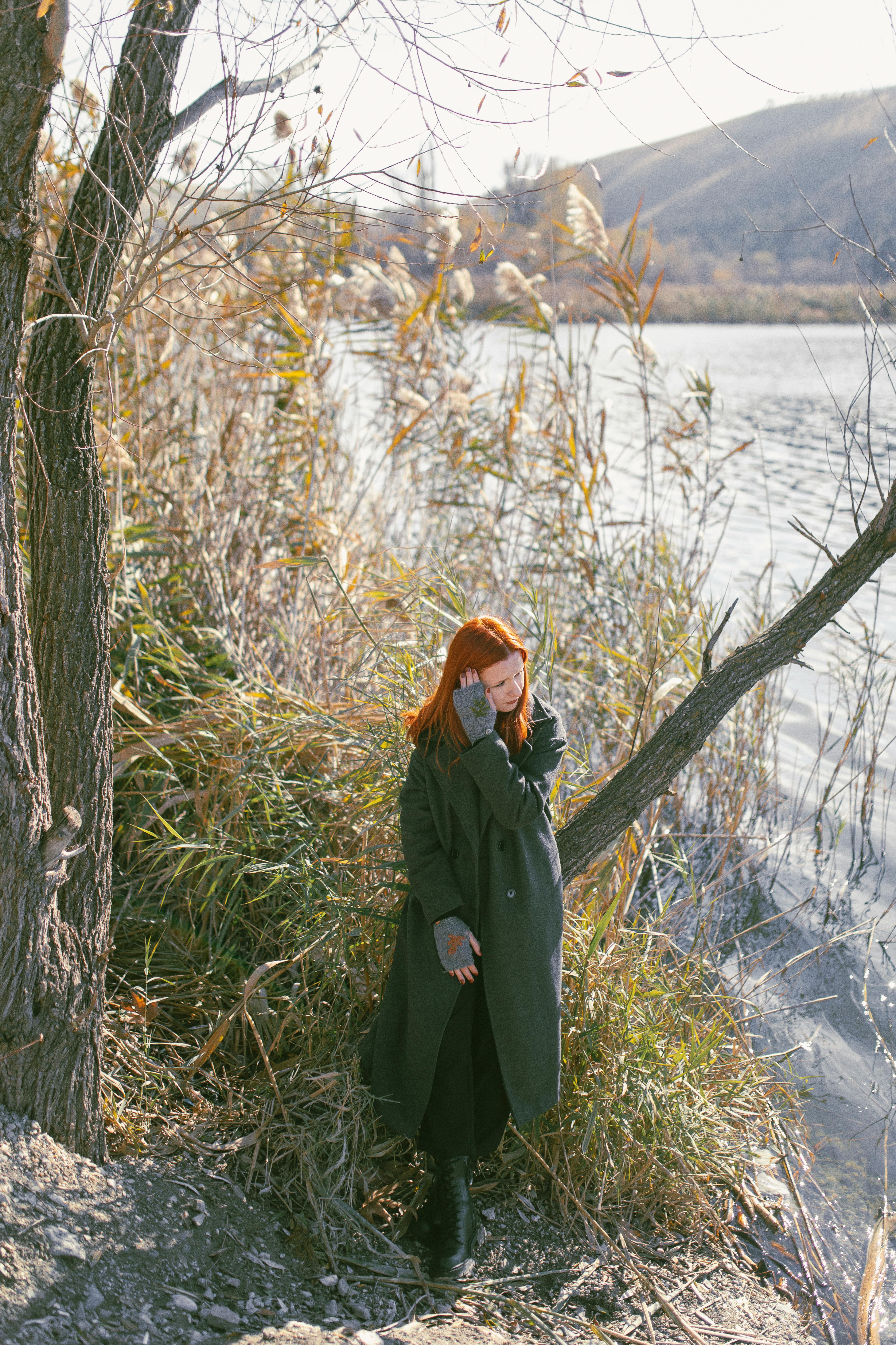 Woman Wearing Coat by the Lake · Free Stock Photo
