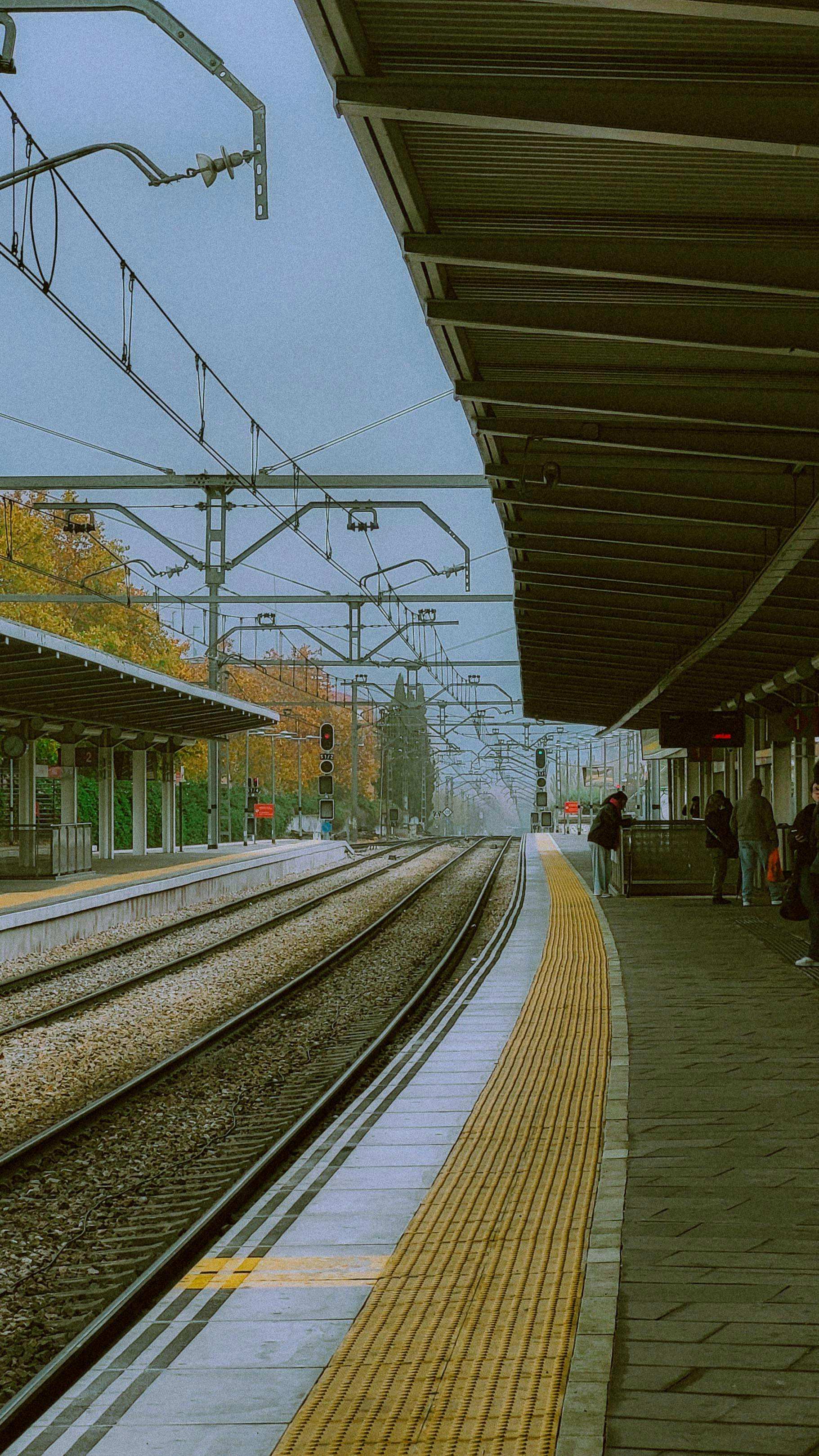White Metal Post on Railway Station · Free Stock Photo