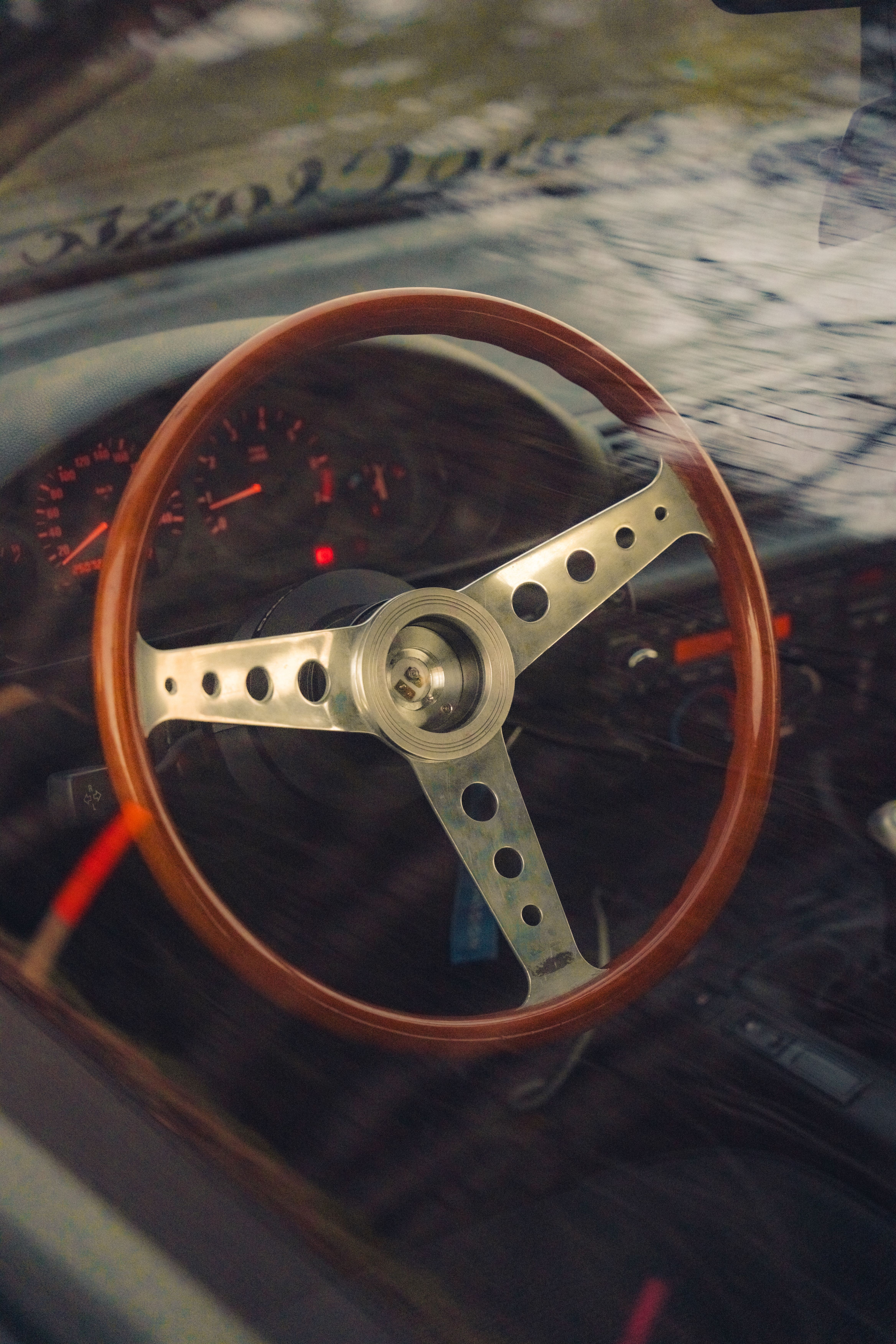 Aftermarket Sports Steering Wheel · Free Stock Photo