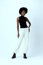 Basic White Woman Photos, Download The BEST Free Basic White Woman ...