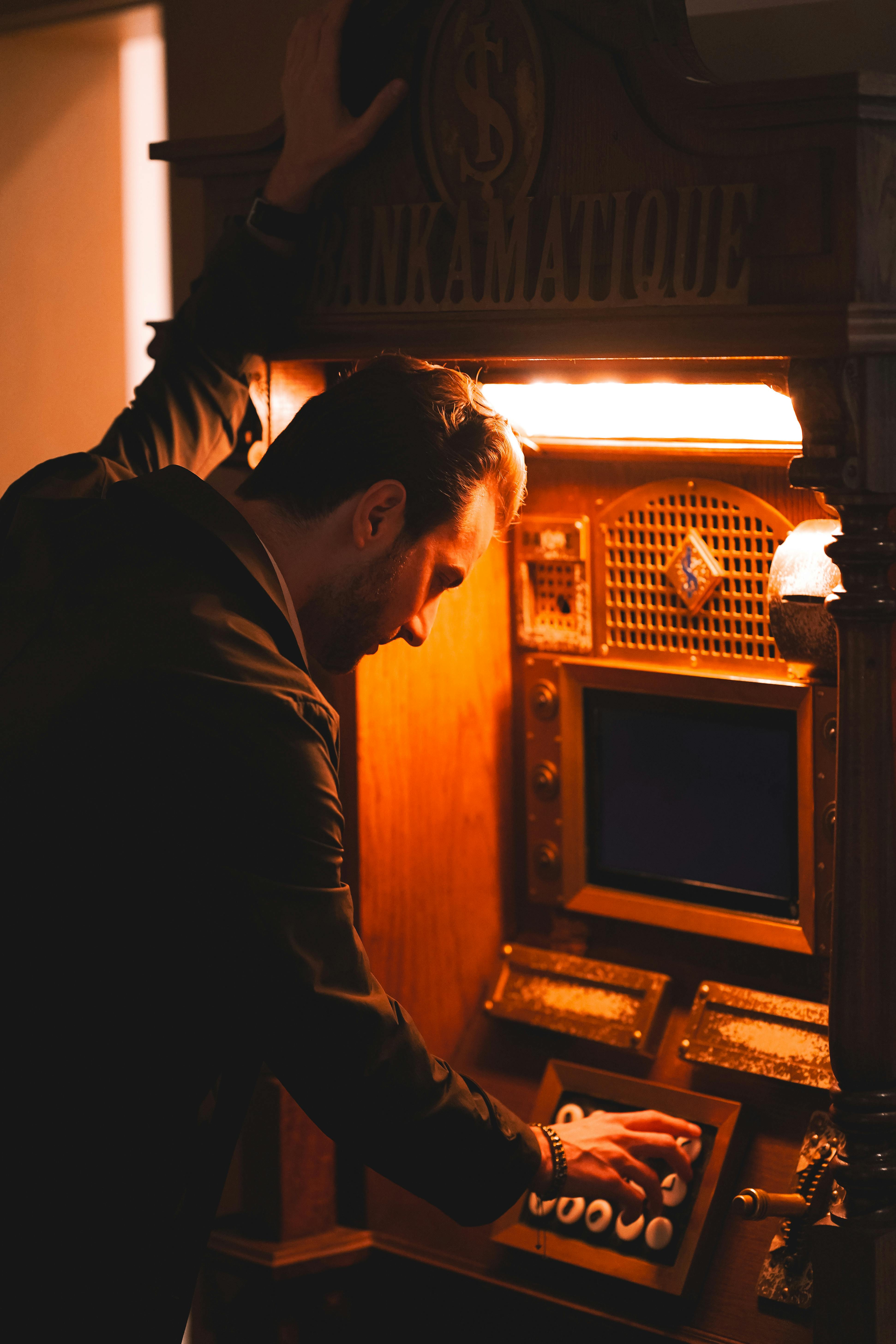 Vintage Atm Machine Photos, Download The BEST Free Vintage Atm Machine ...