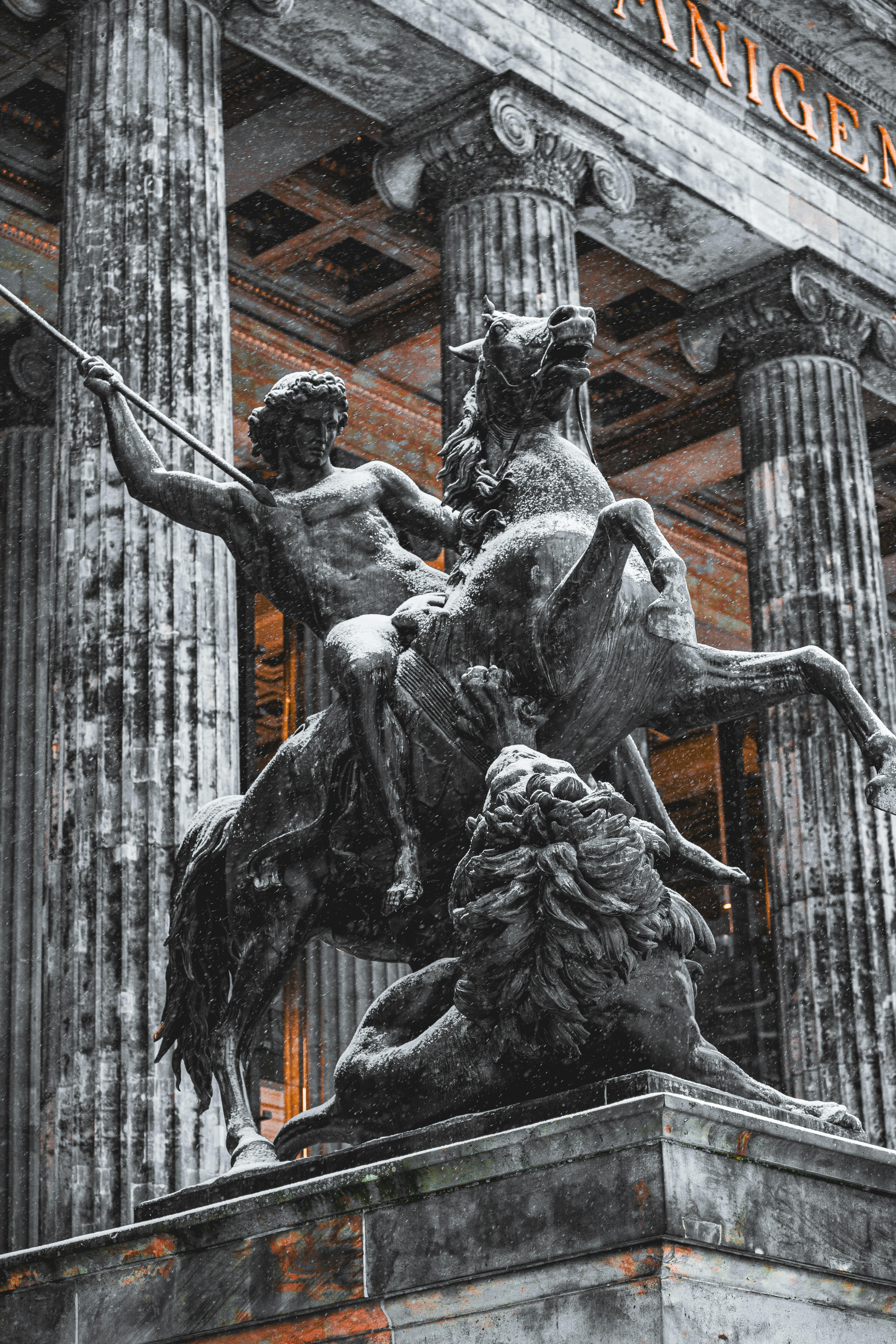 Man in Suit Concrete Statue · Free Stock Photo