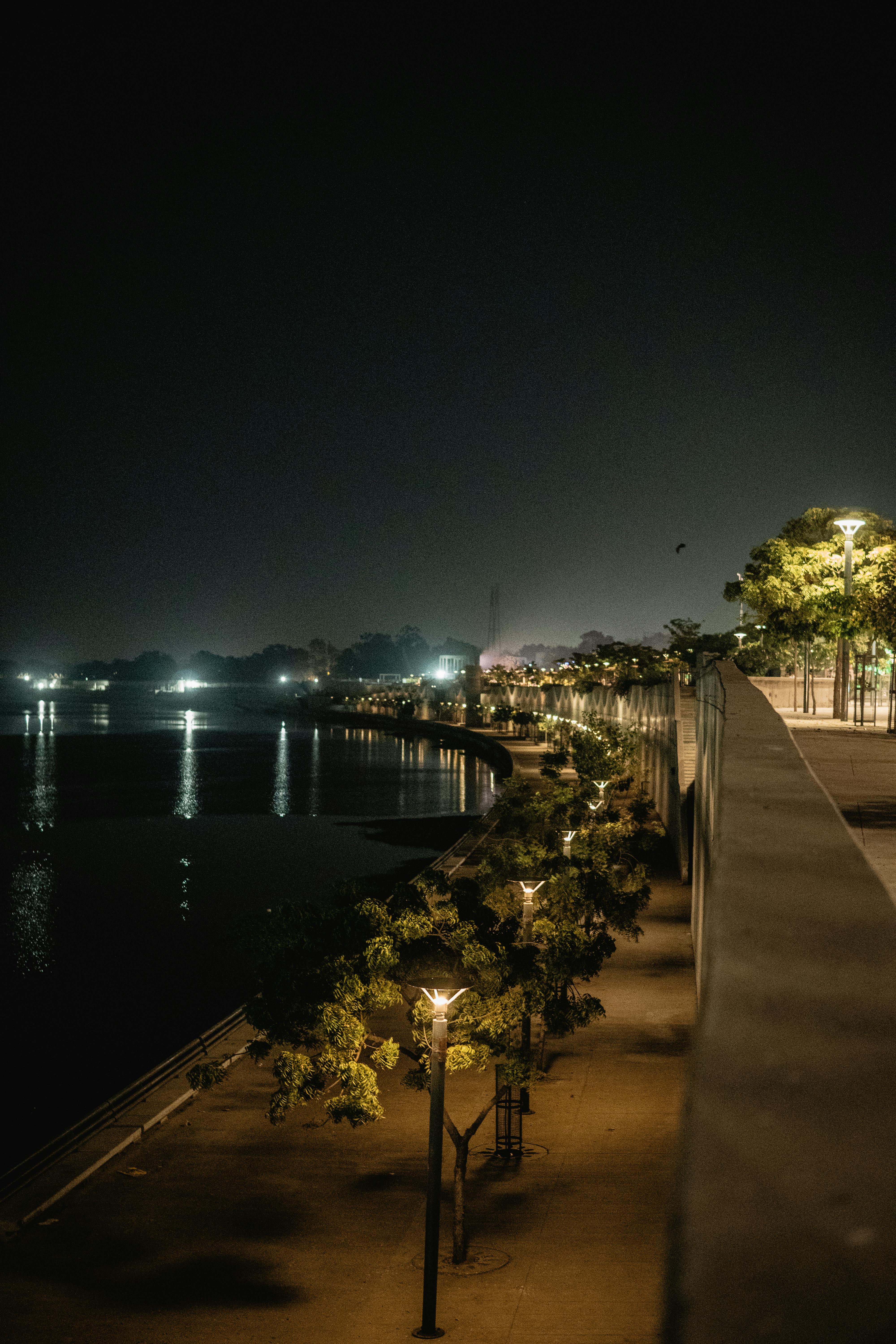 A Promenade at Night · Free Stock Photo