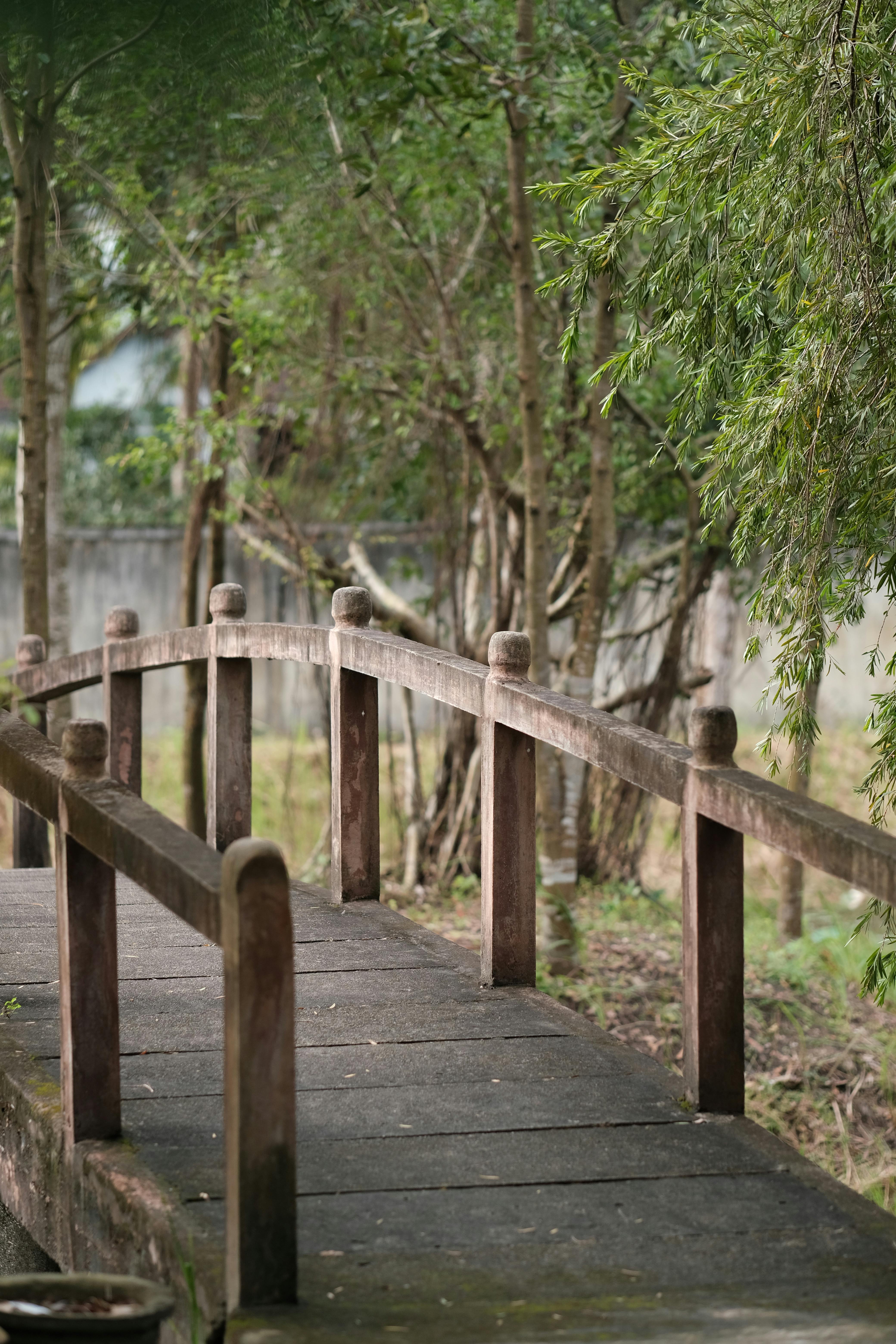 Small Wooden Arch Bridge · Free Stock Photo