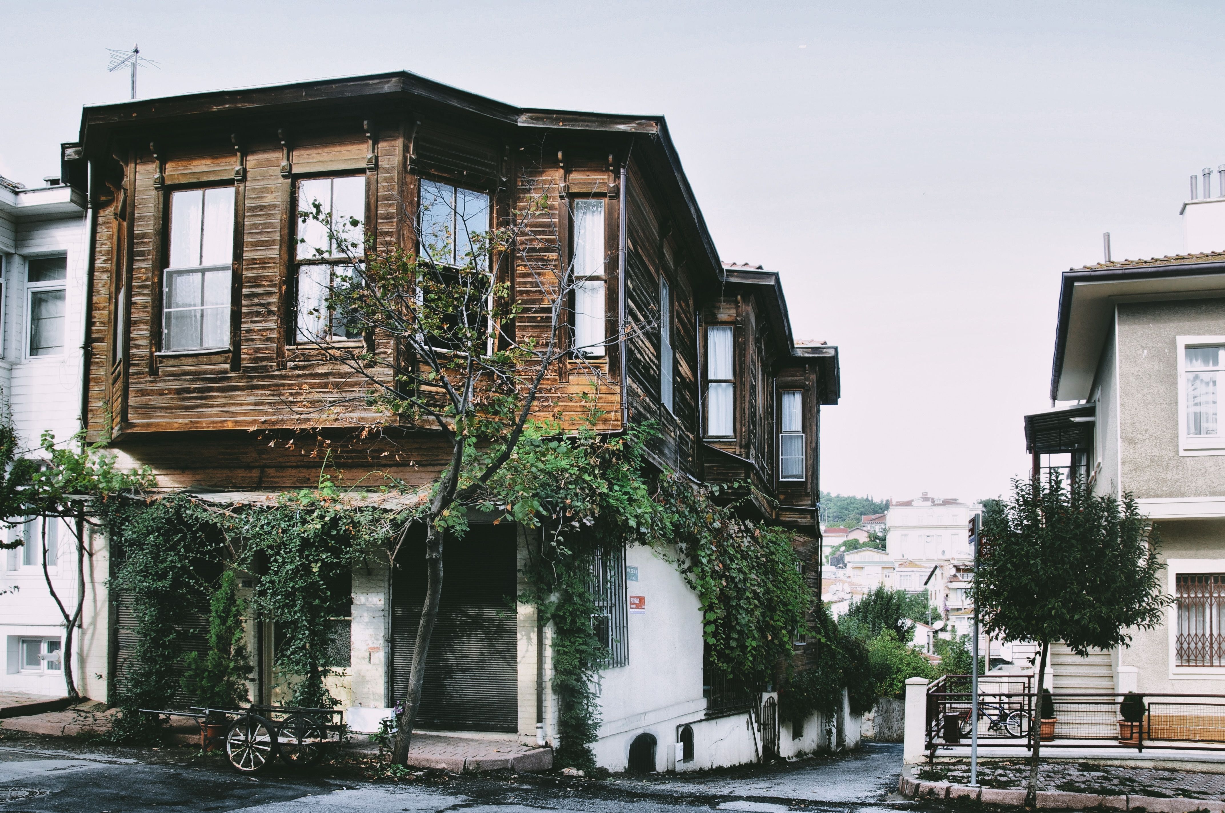 Facade of a Typical Turkish House in City · Free Stock Photo