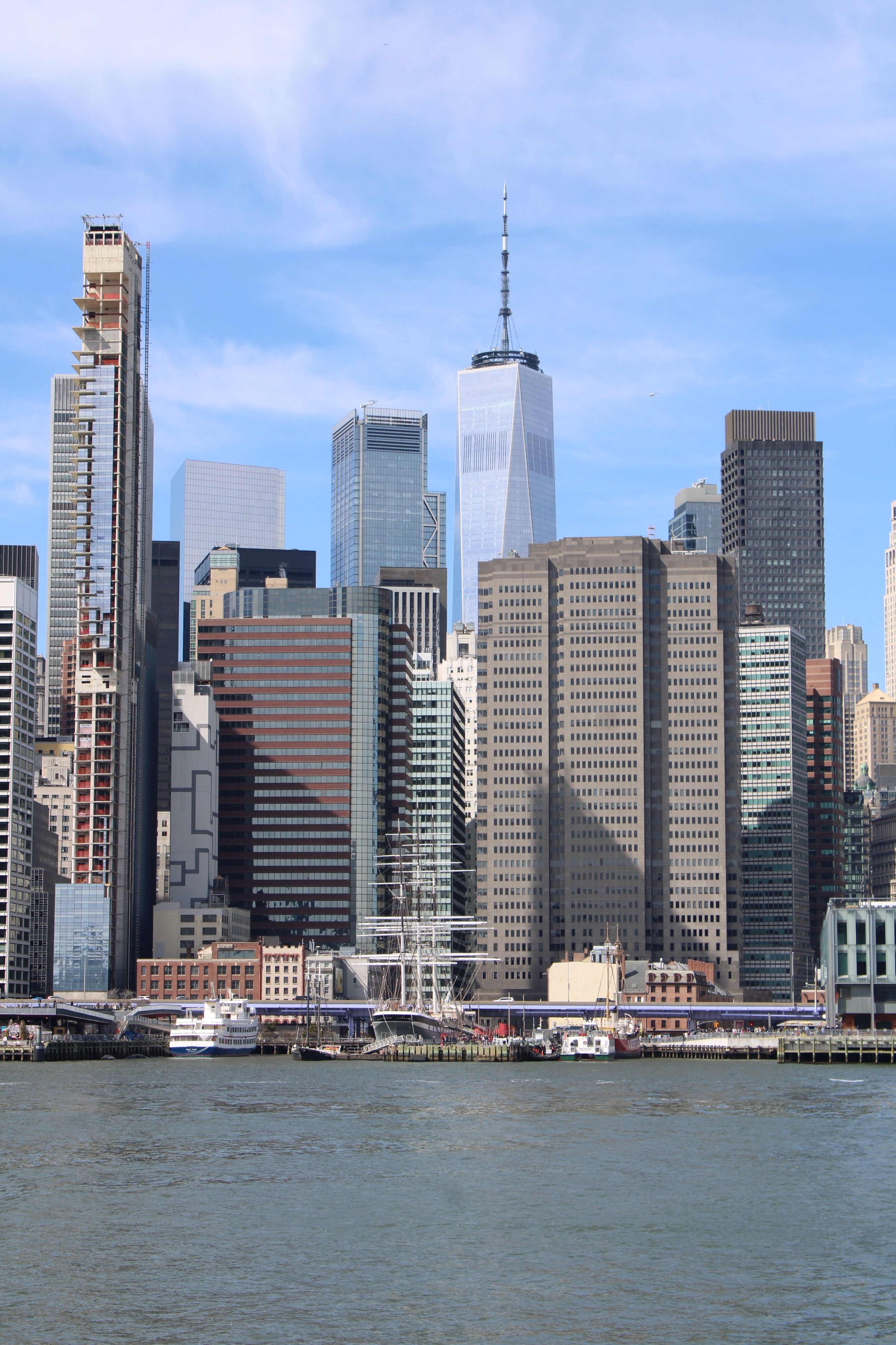 Skyscrapers on Manhattan Coast · Free Stock Photo