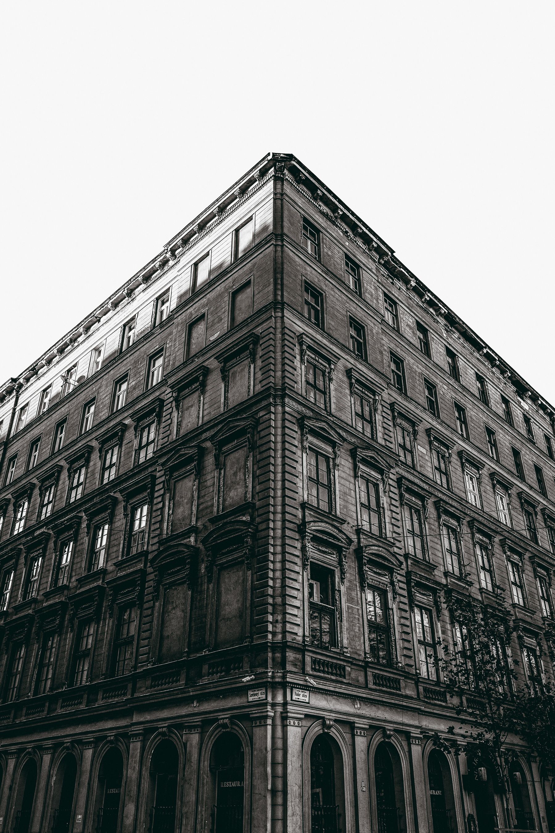 Corner of Street in London · Free Stock Photo