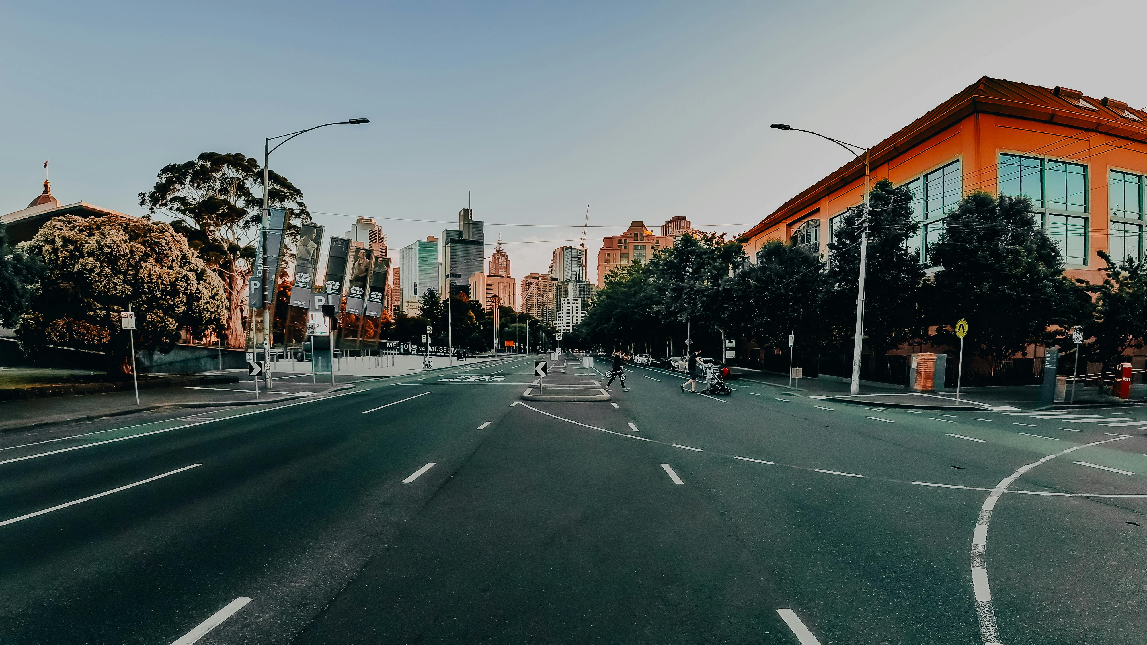 Nick English - 사진