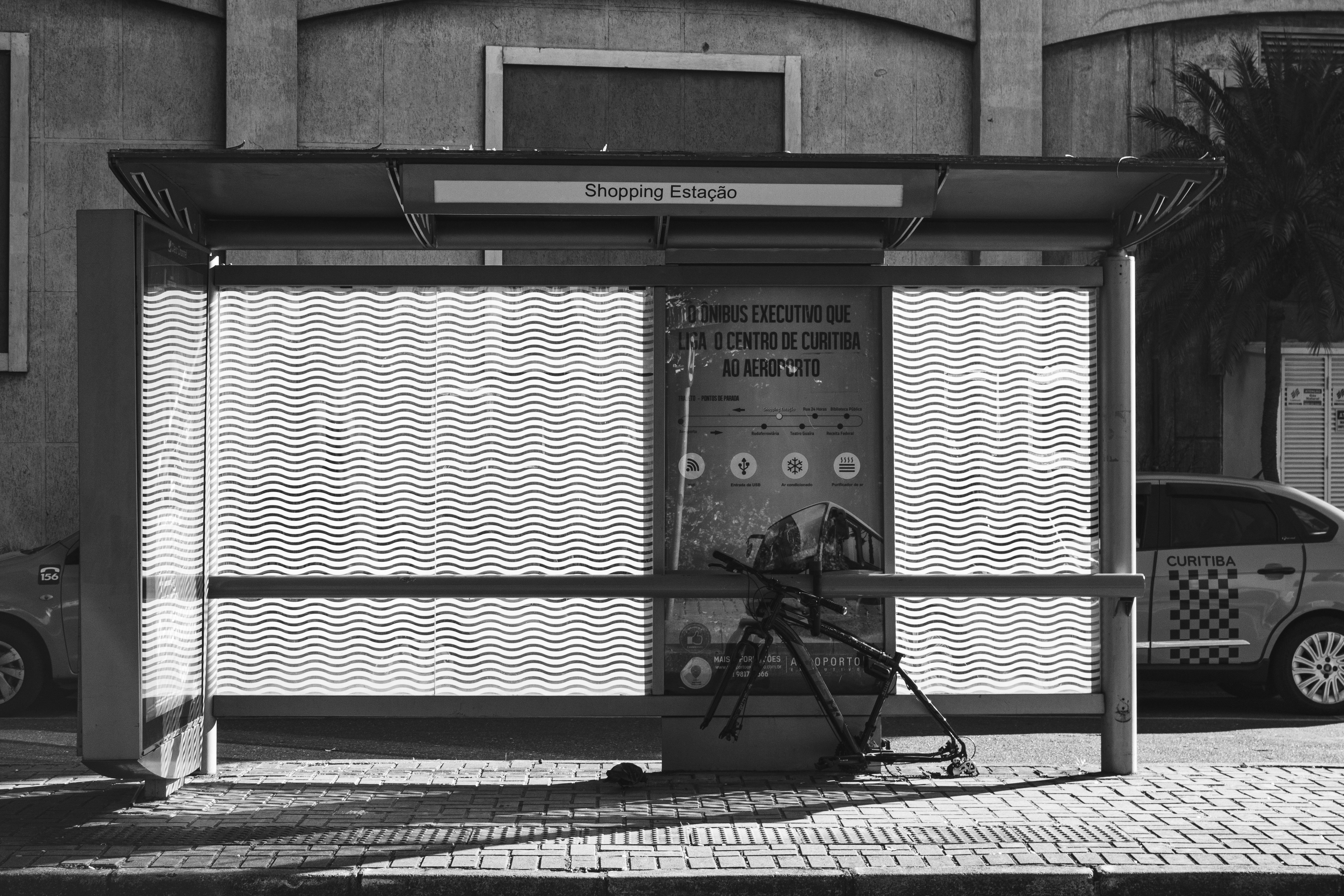 Bus Stop in Curitiba in Black and White · Free Stock Photo