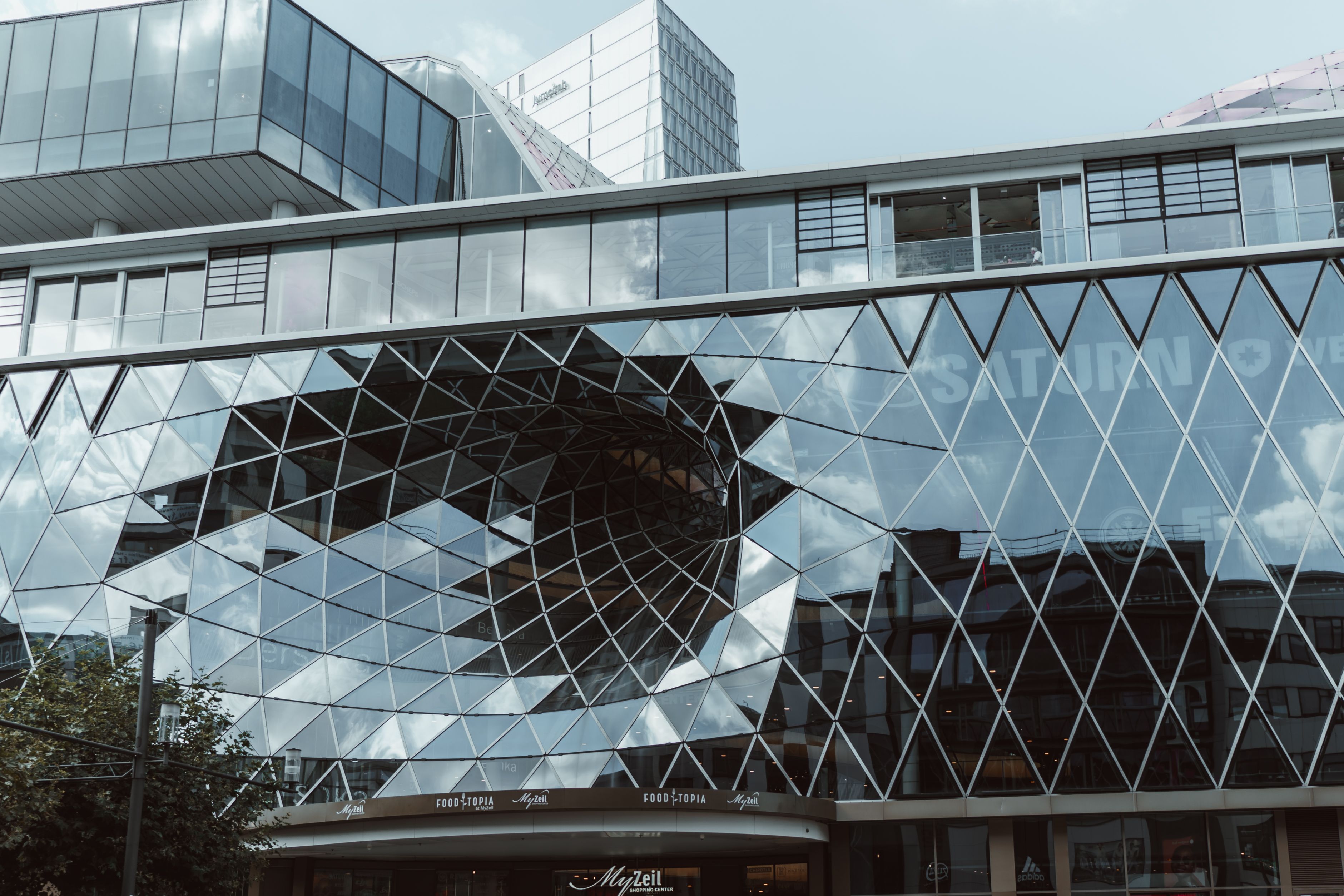 Futuristic Exterior of Galeria MyZeil Mall in Frankfurt am Main ...