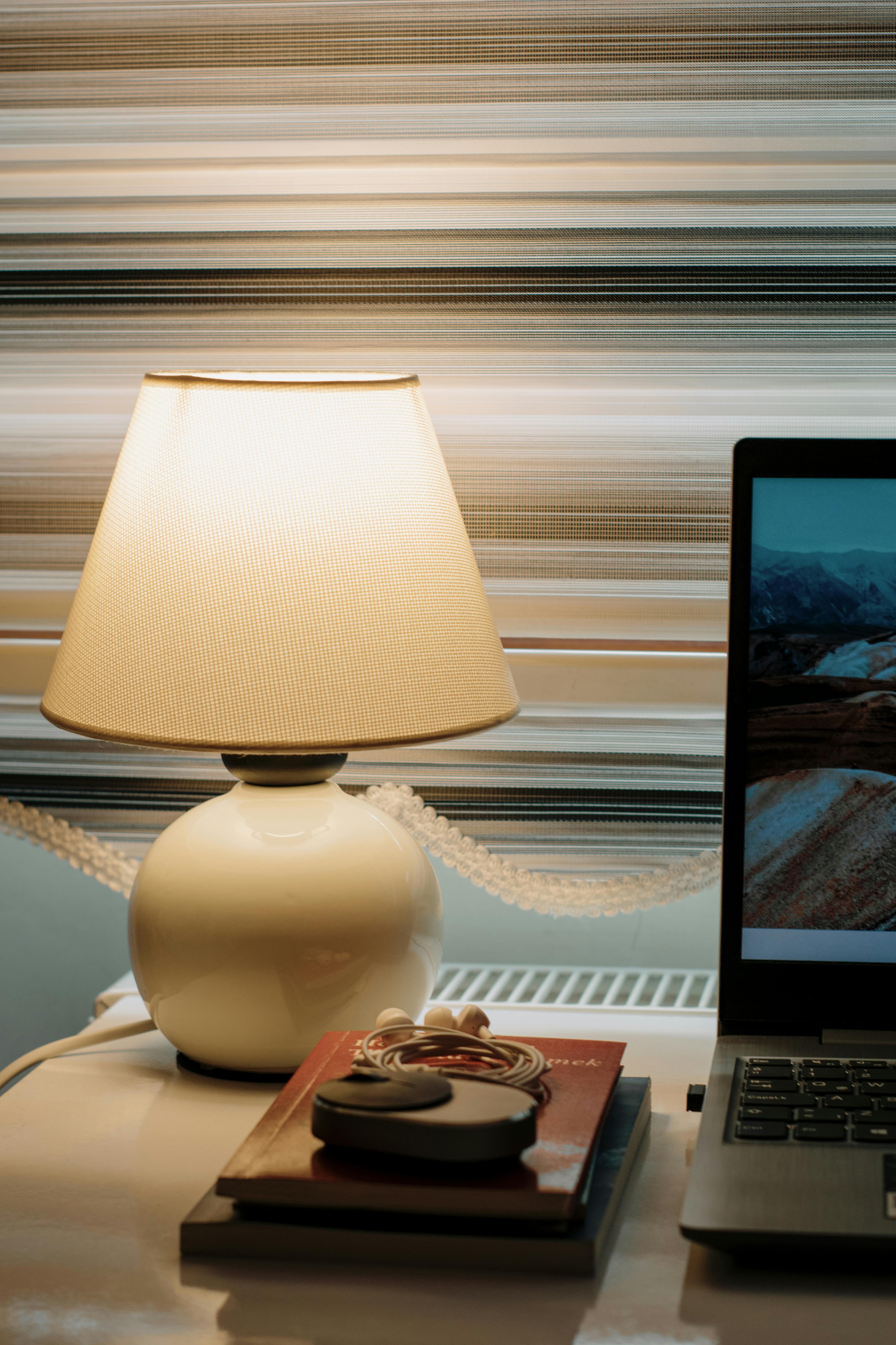 Skola Lamp Photos, Download The BEST Free Skola Lamp Stock Photos & HD ...