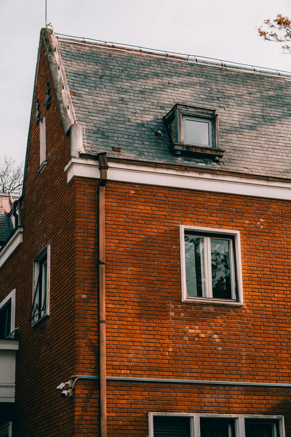 Facade of a Red Brick House · Free Stock Photo Facade of a Red Brick House · Free Stock Photo