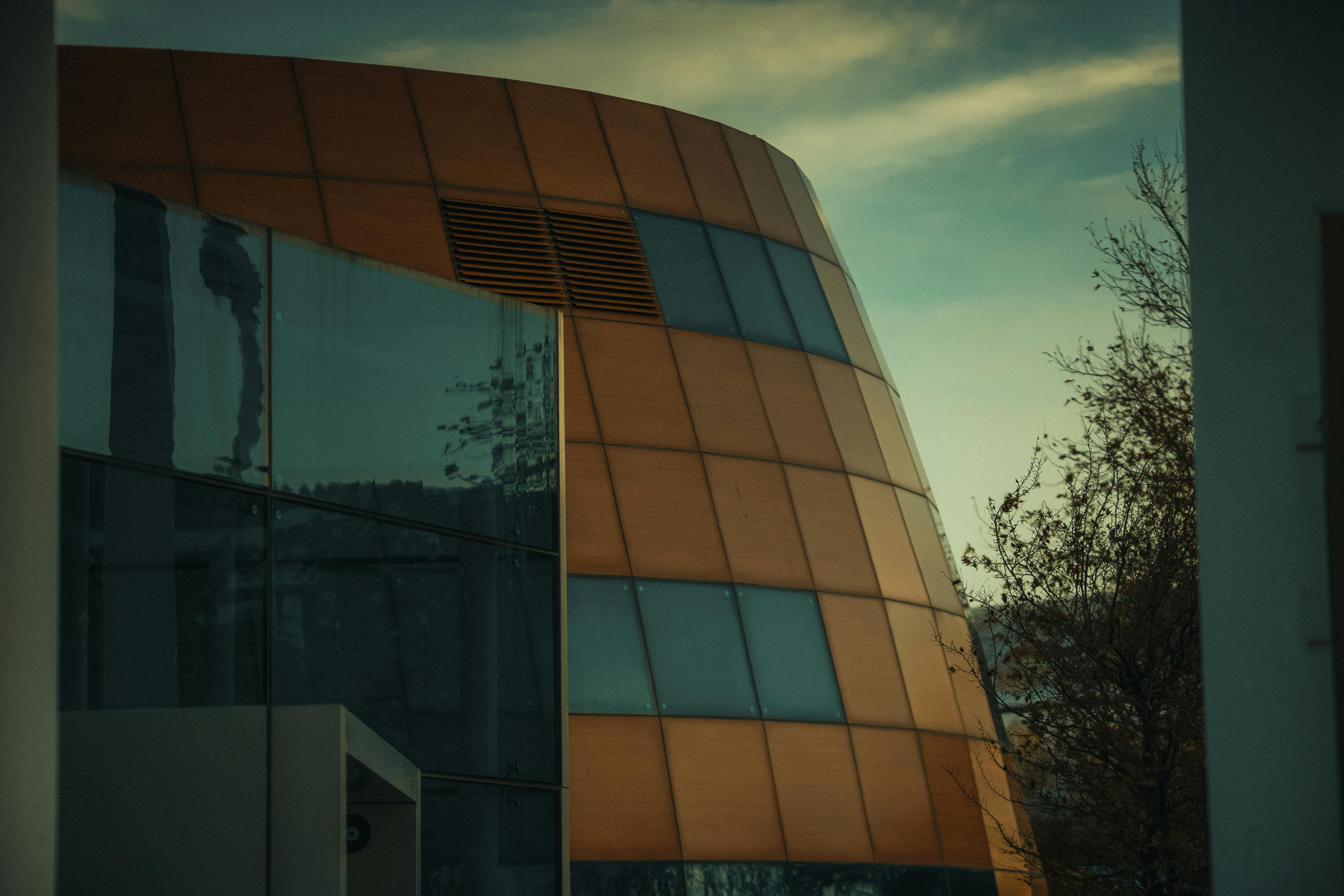 Facade of a Modern Building in City · Free Stock Photo