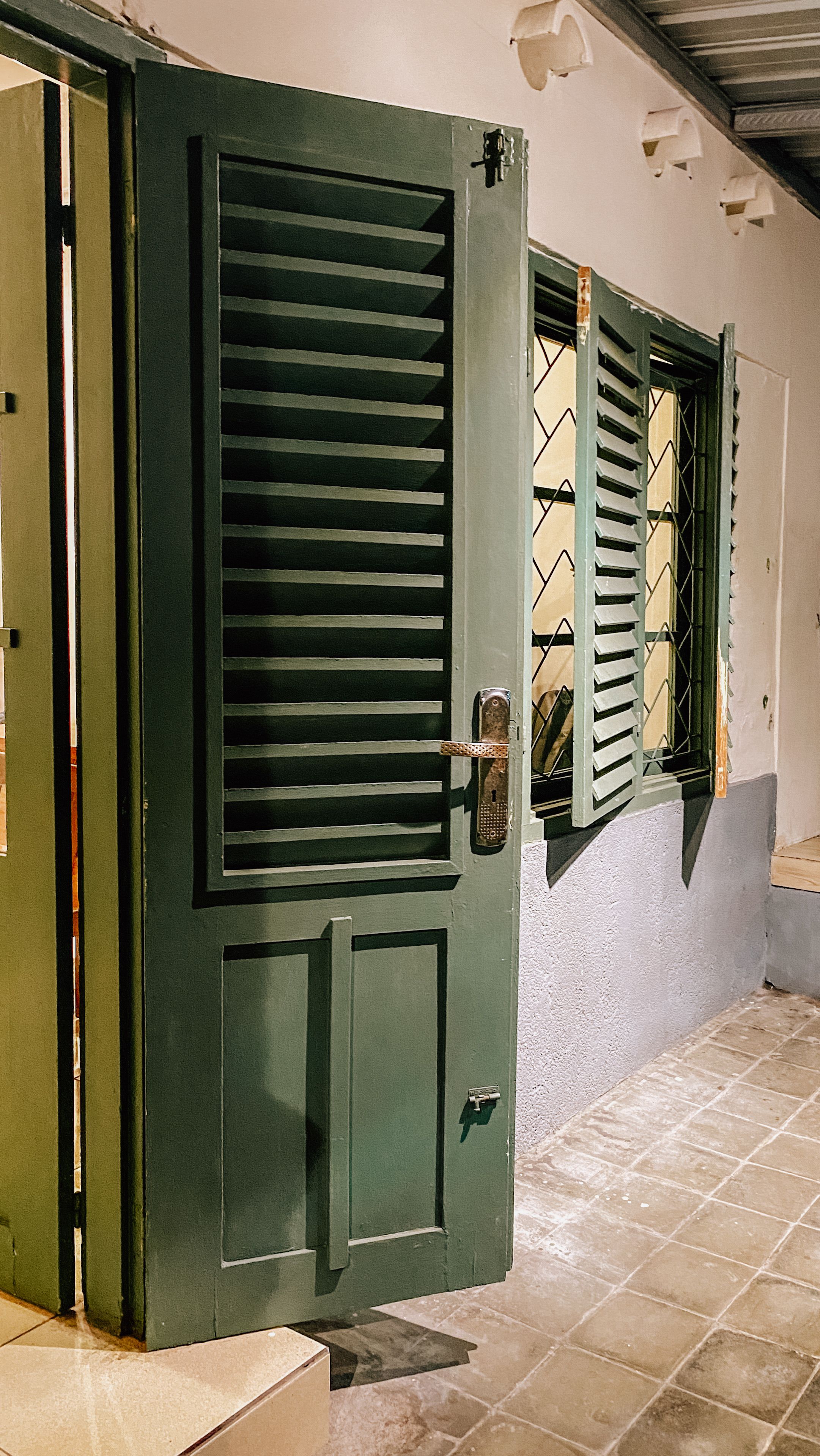 Doors and Window · Free Stock Photo