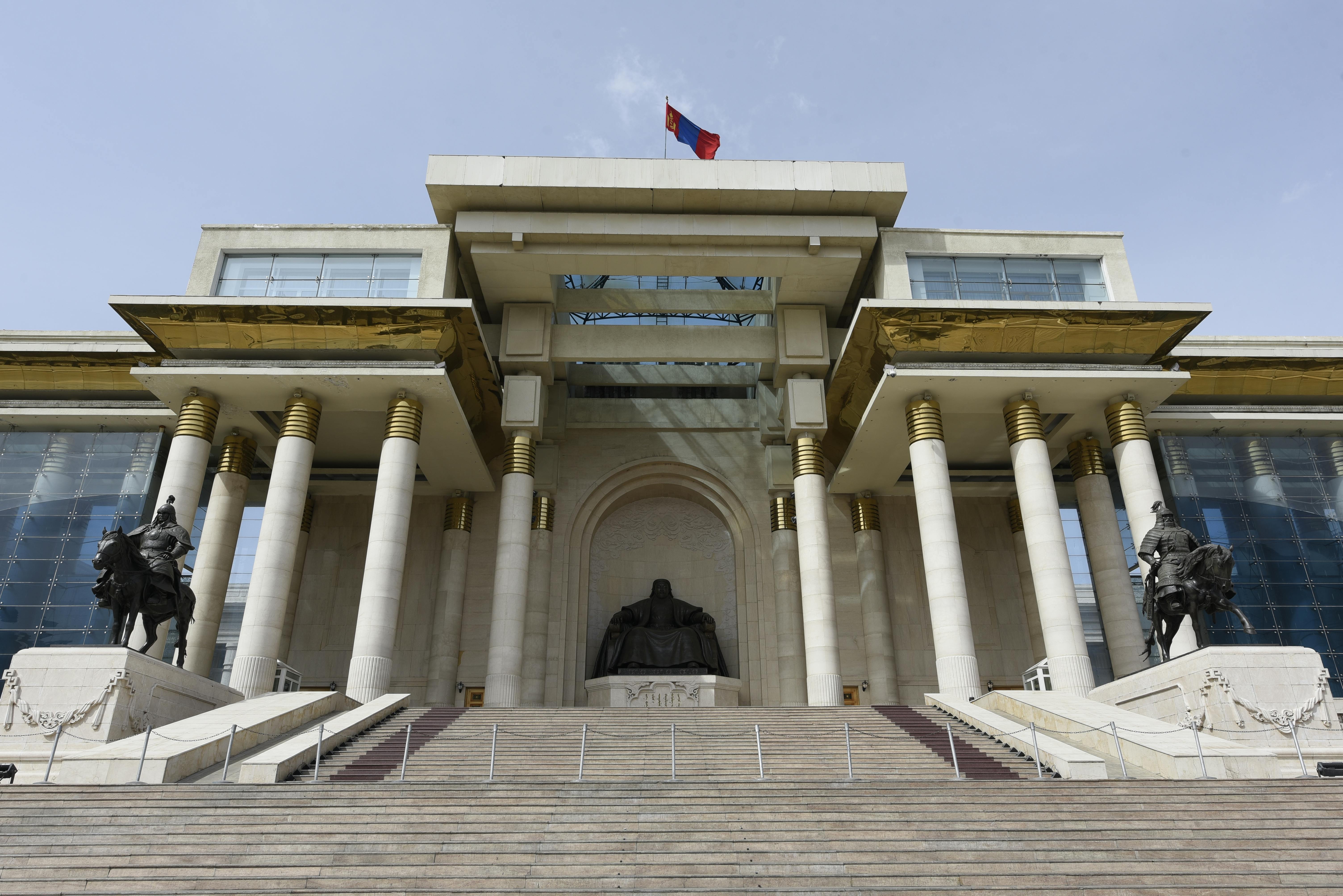 State Palace Of Mongolia Photos, Download The BEST Free State Palace Of ...
