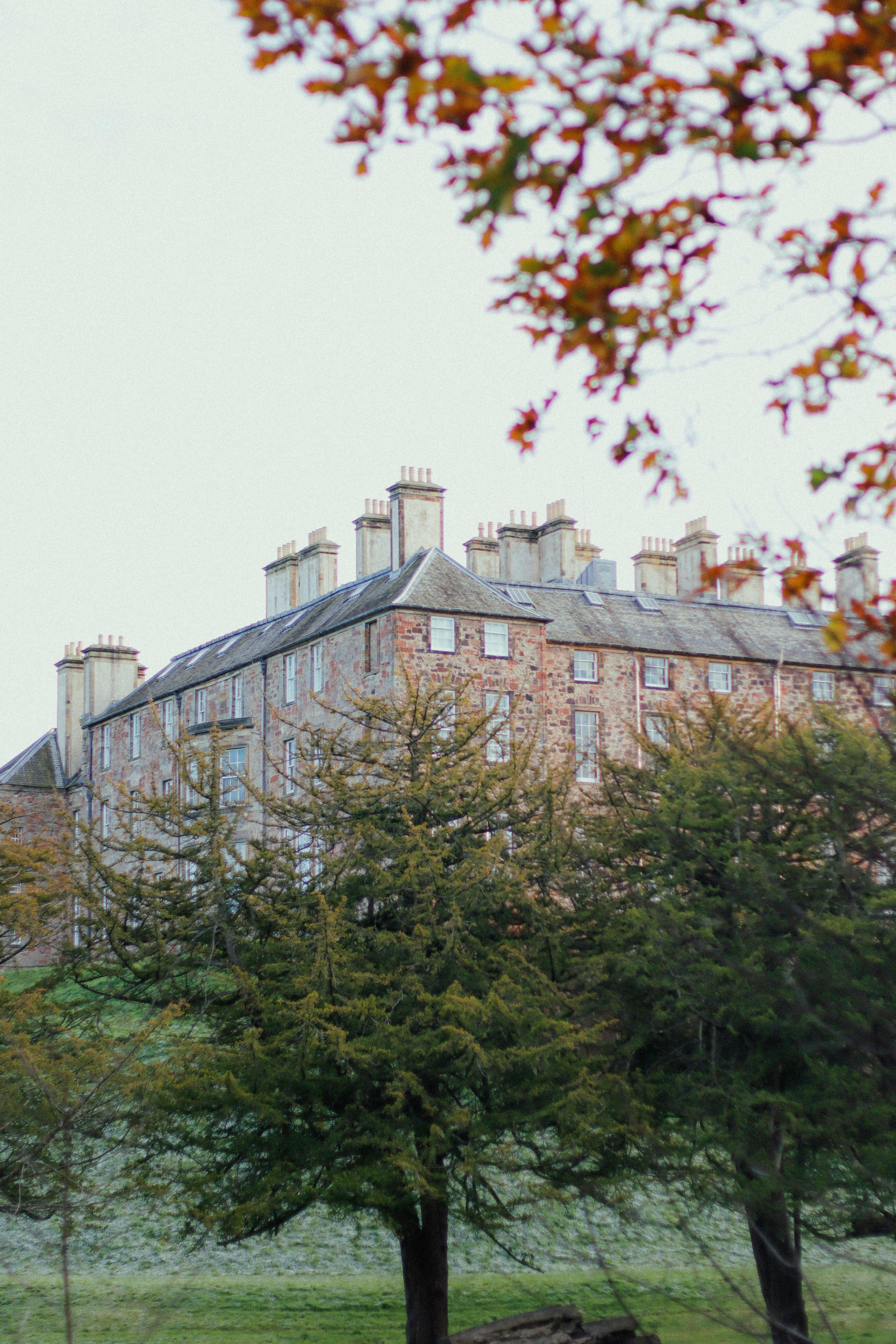 Traditional Palace in Scotland · Free Stock Photo