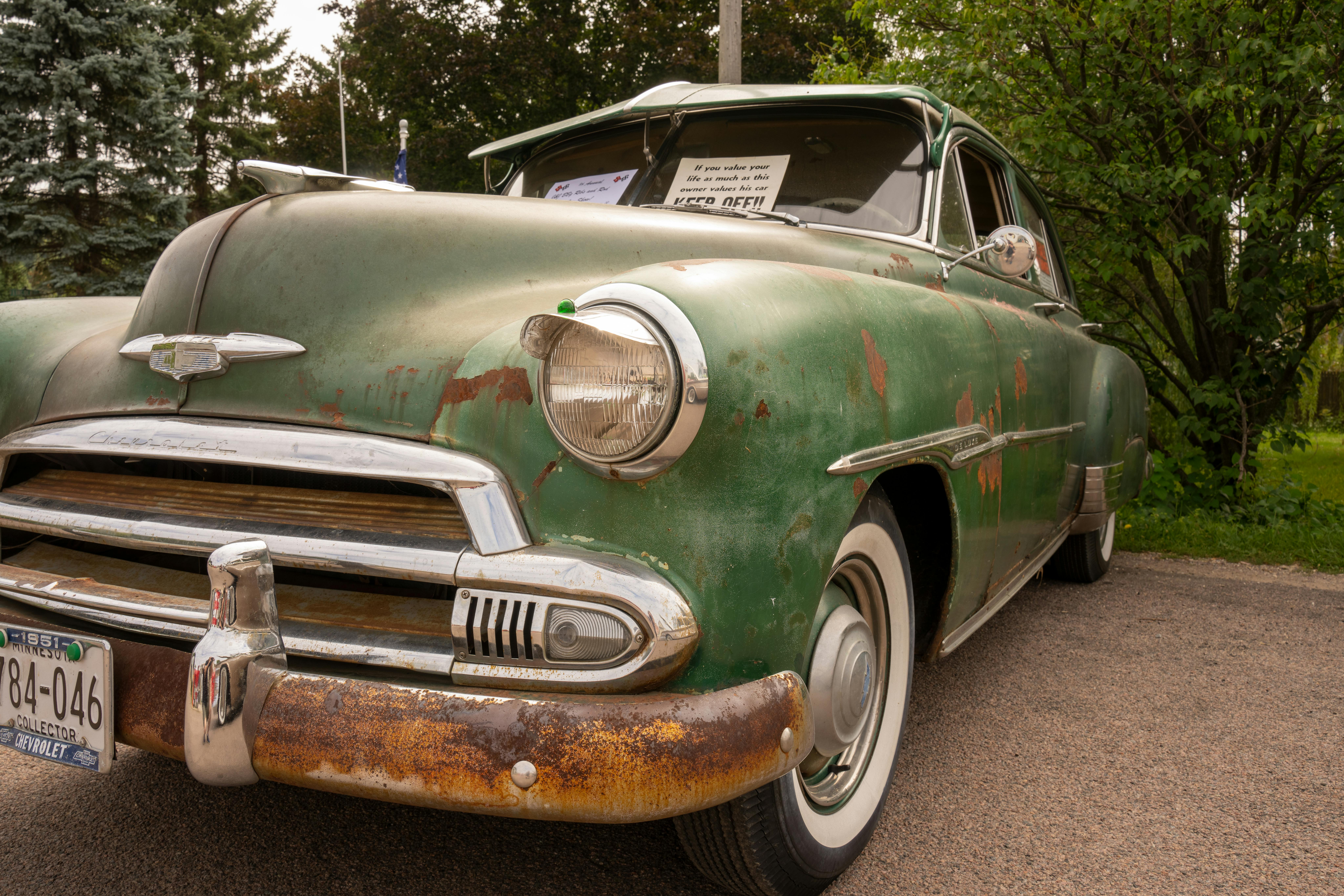 A Rusty Vintage Car · Free Stock Photo