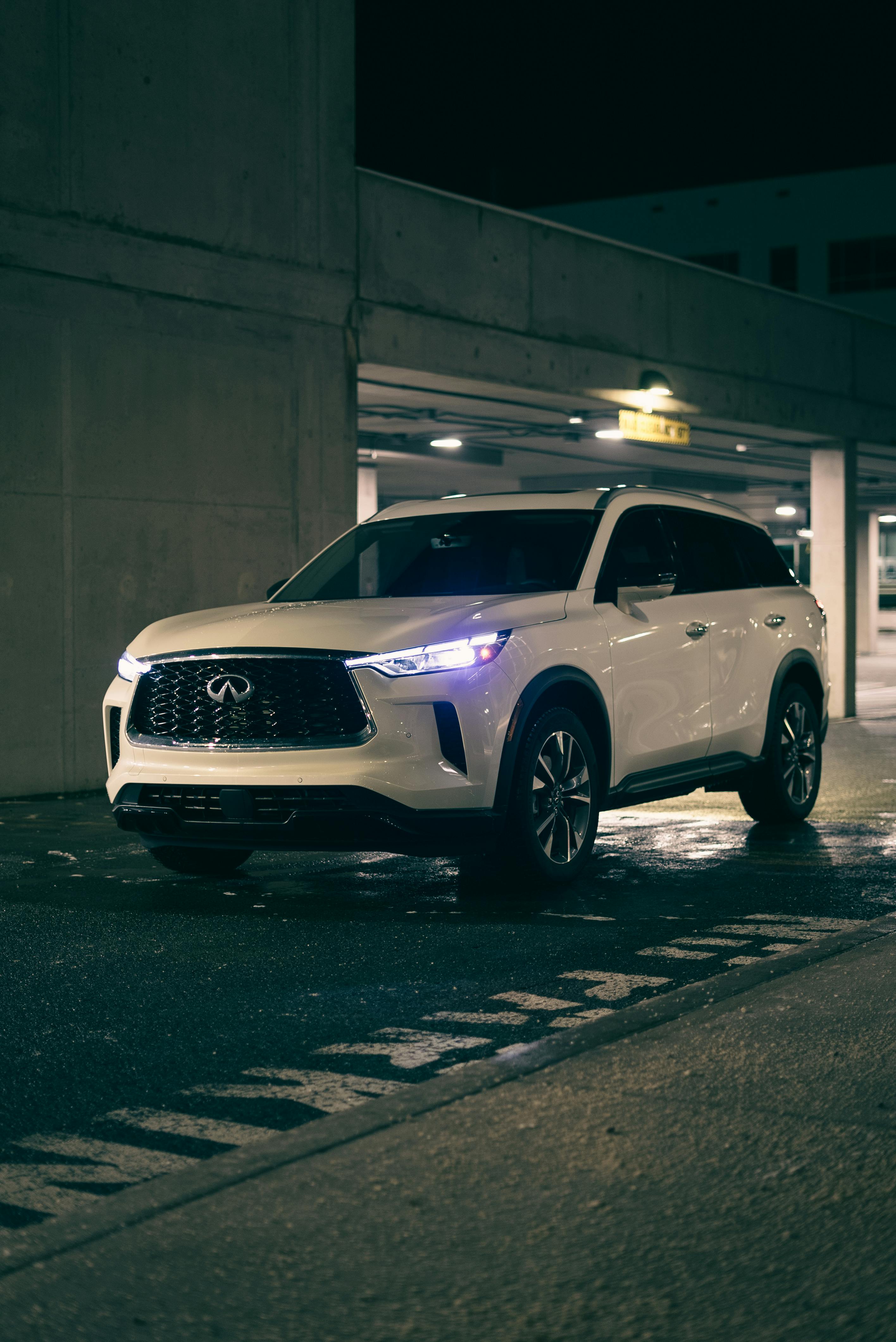 Photo of a White Vehicle · Free Stock Photo