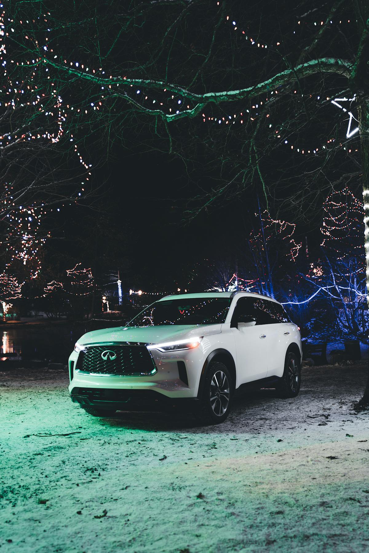 Car At Night Photos, Download The BEST Free Car At Night Stock Photos ...