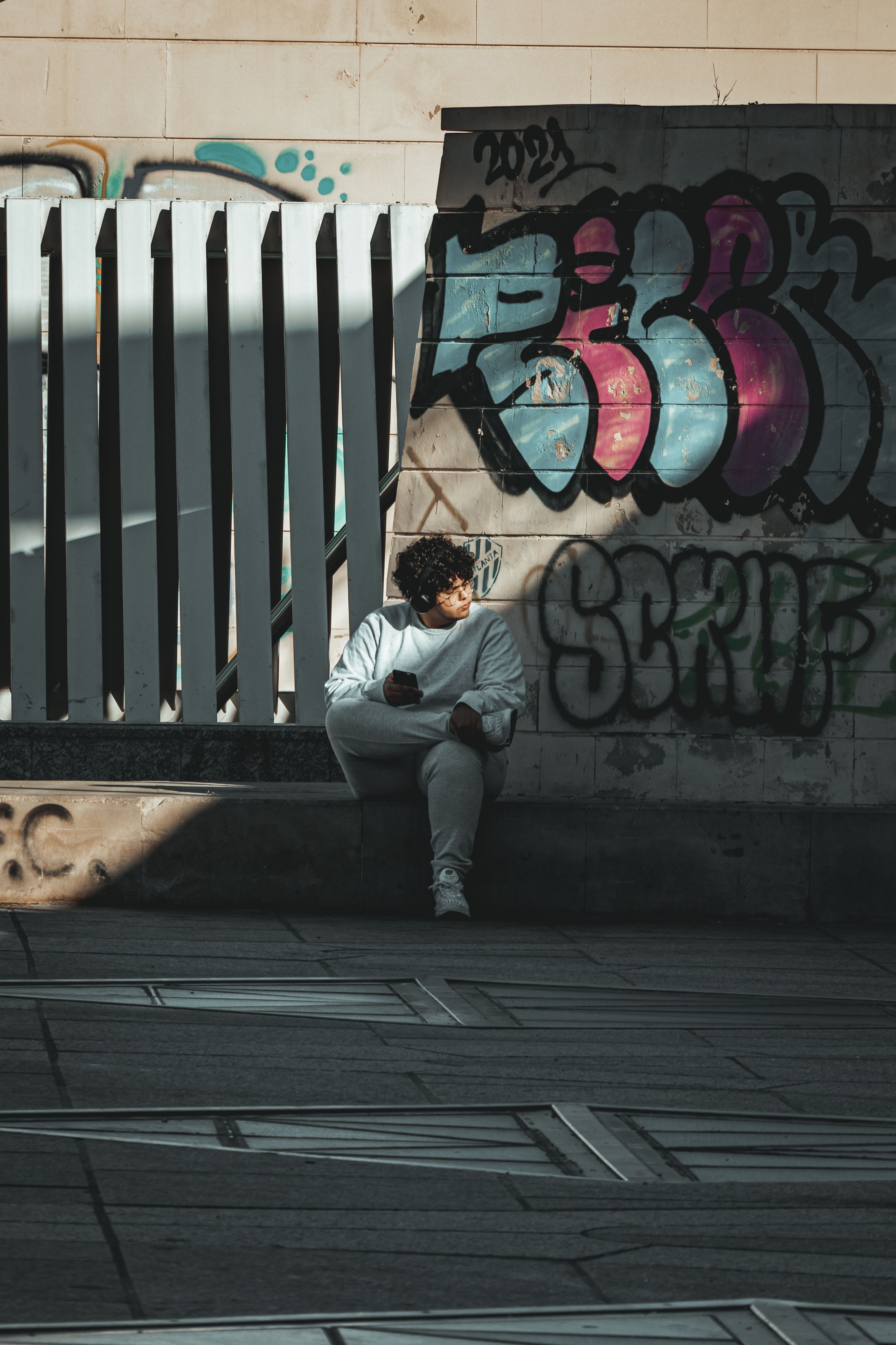 Graffiti of Homer Simpson on Door · Free Stock Photo